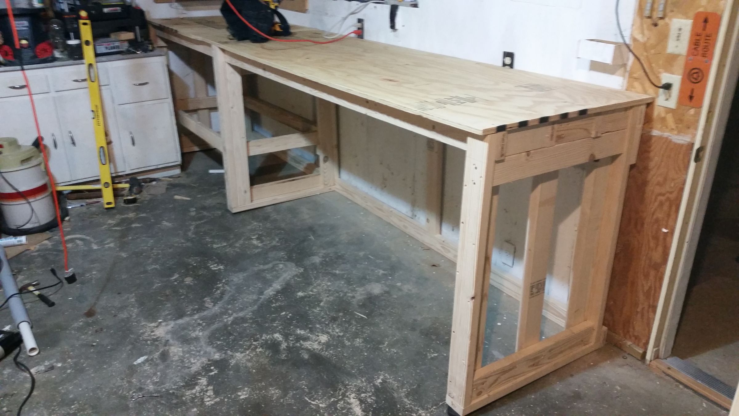 2x4 Work Bench With Nested Rolling Assembly Table : 10 Steps (with ...