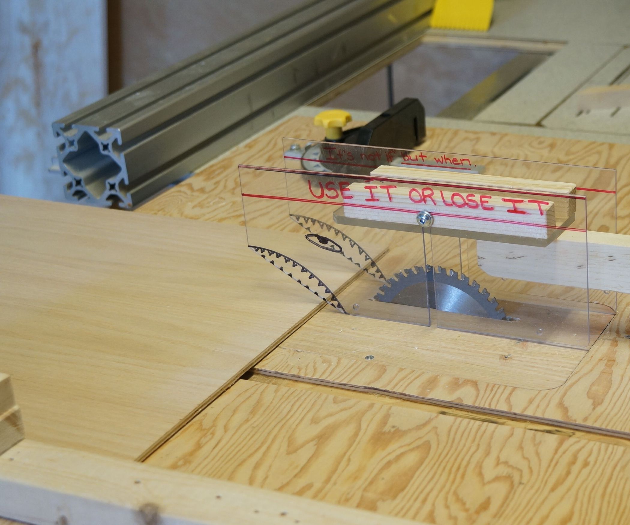 Mini Table Saw From a Rockwell 4 1/2in Saw - Instructables