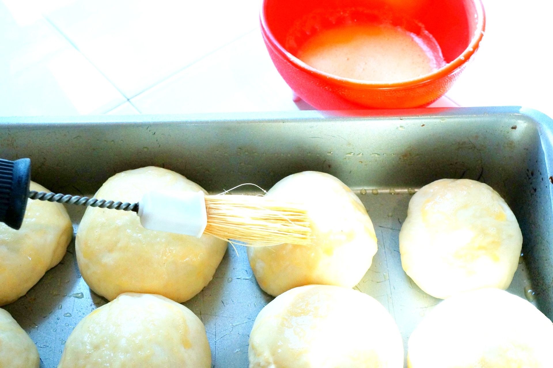Vintage Copycat School Cafeteria Yeast Rolls : 7 Steps (with Pictures ...