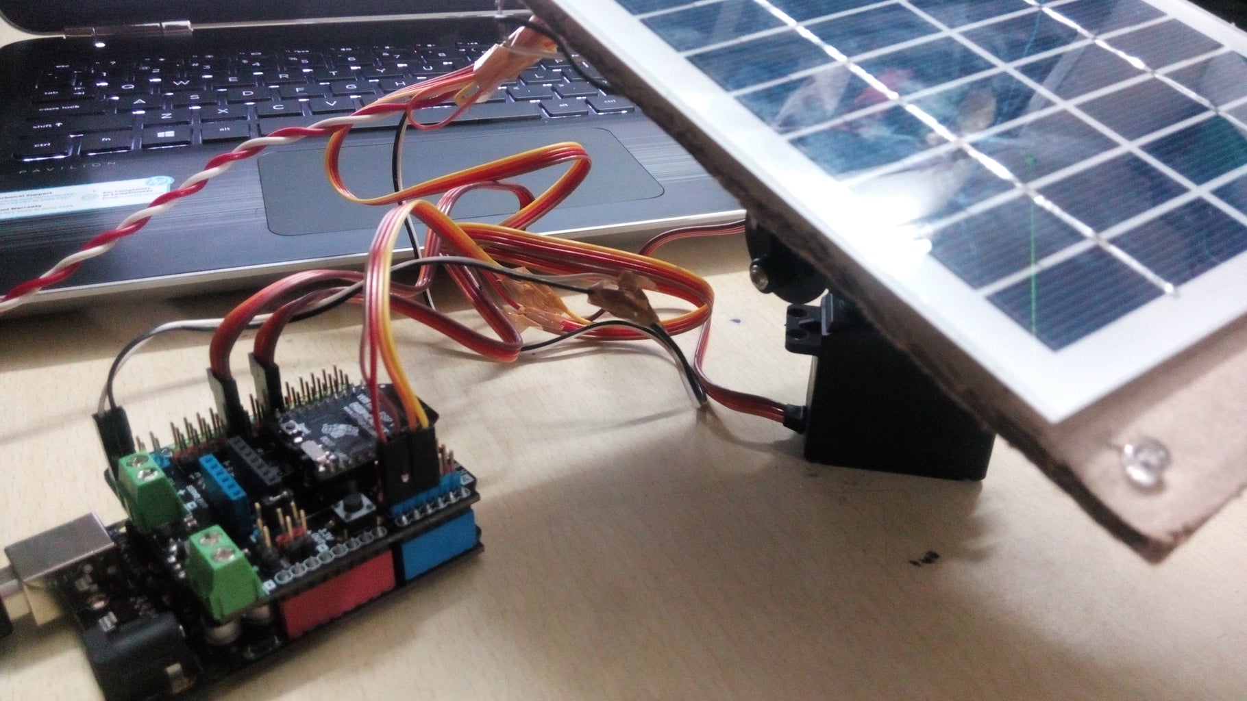 Sunflower - Arduino Solar Tracker : 5 Steps (with Pictures) - Instructables Sunflower - Arduino Solar Tracker : 5 Steps (with Pictures) - Instructables