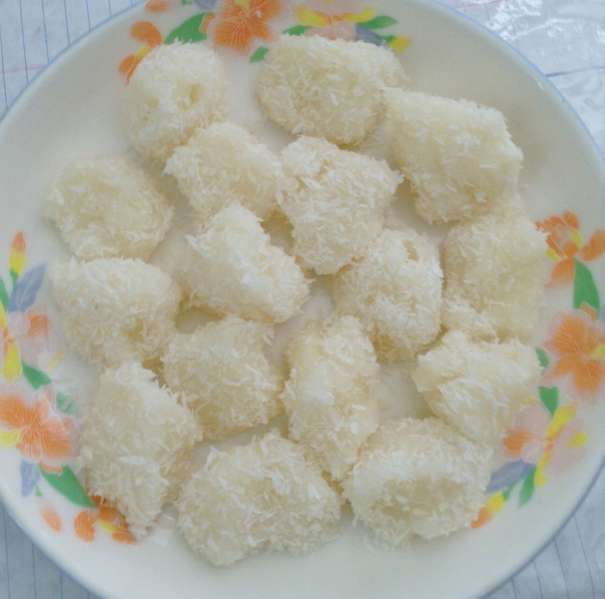 5 Minute Coconut Mochi!!!! : 6 Steps - Instructables