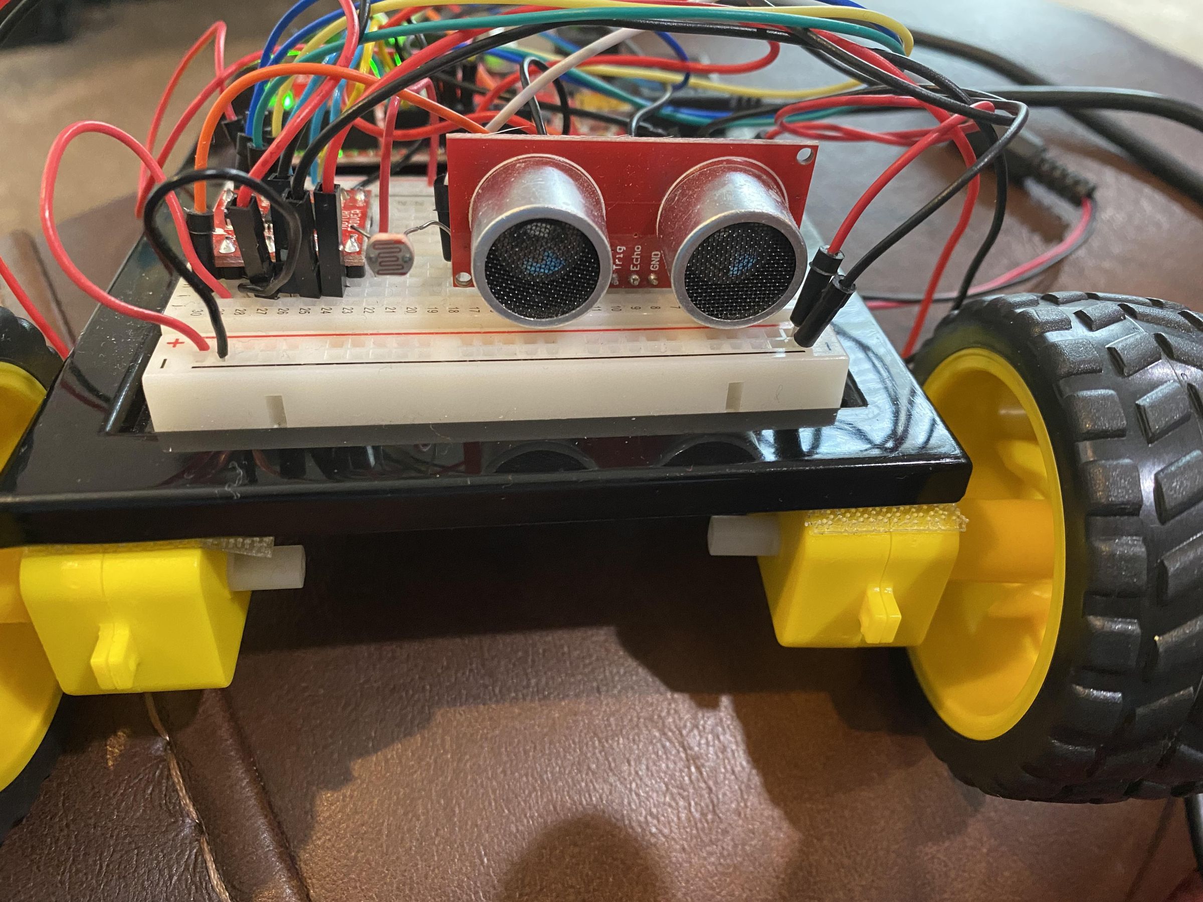 Light Tracking and Obstacle Avoidance Robot With Arduino and ...
