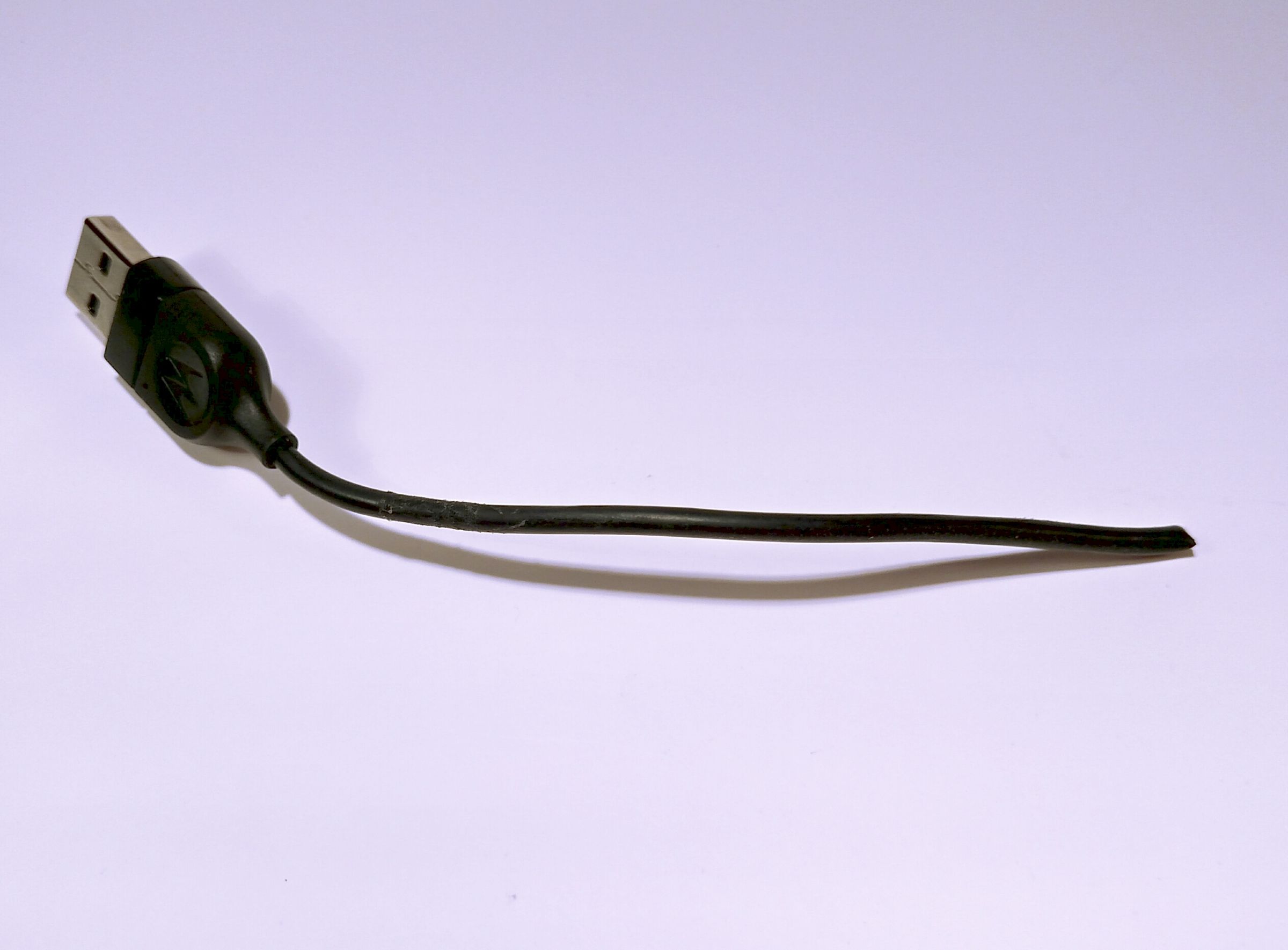 Provide Power With an Old USB Cord : 4 Steps (with Pictures ...