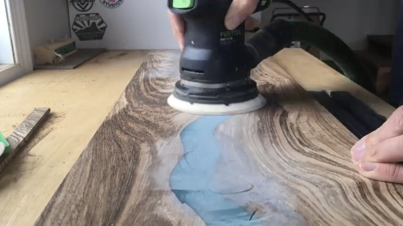 Step by Step Epoxy River Pour for Beginners : 9 Steps - Instructables