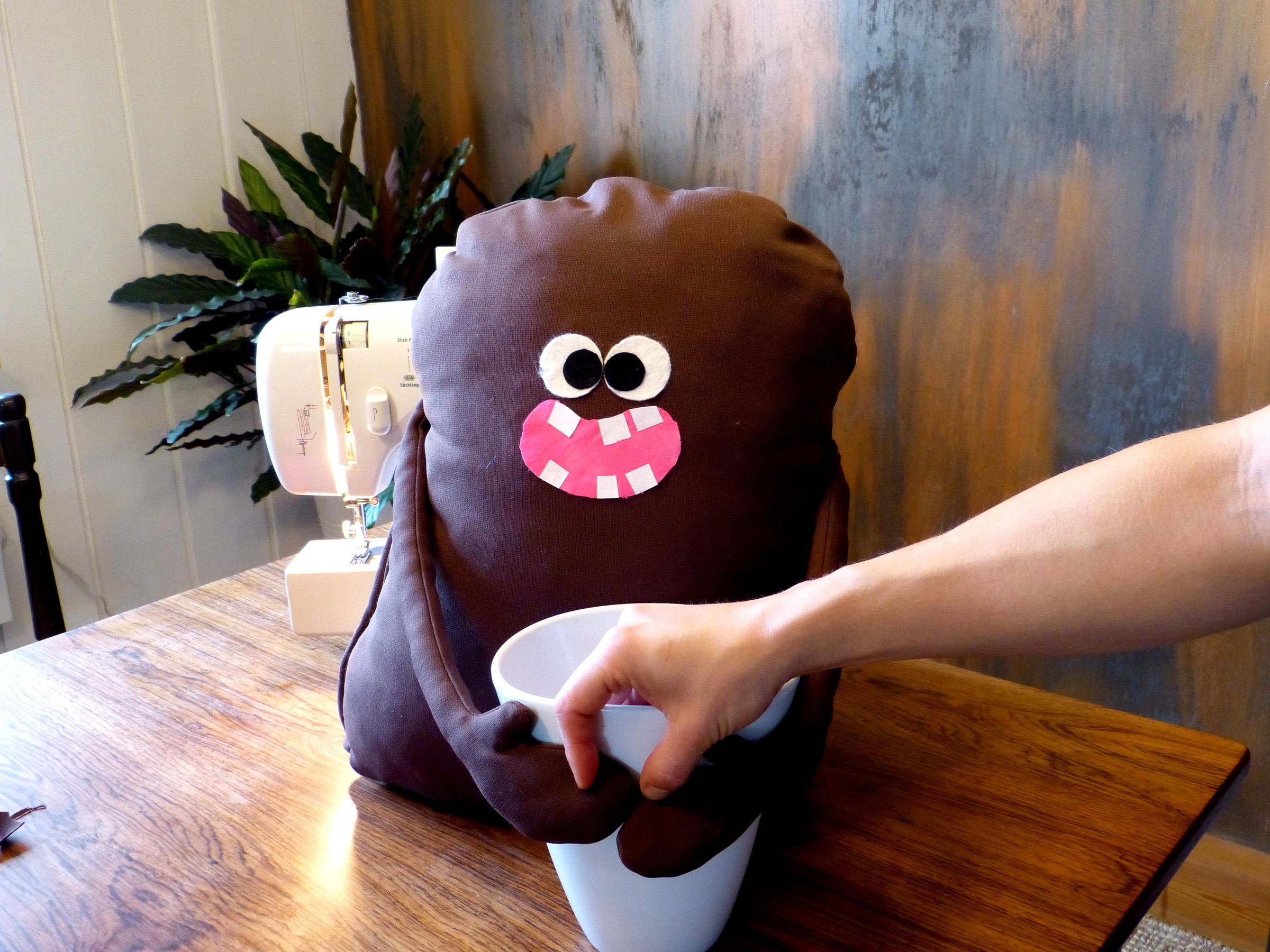 The Couch Potato Caddy : 12 Steps (with Pictures) - Instructables