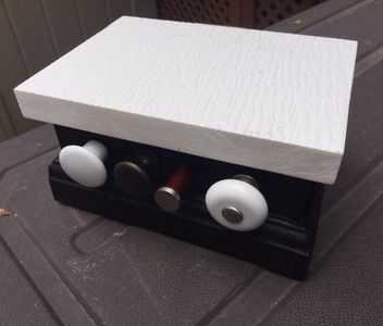"Skunk Box" Puzzle Box - Instructables