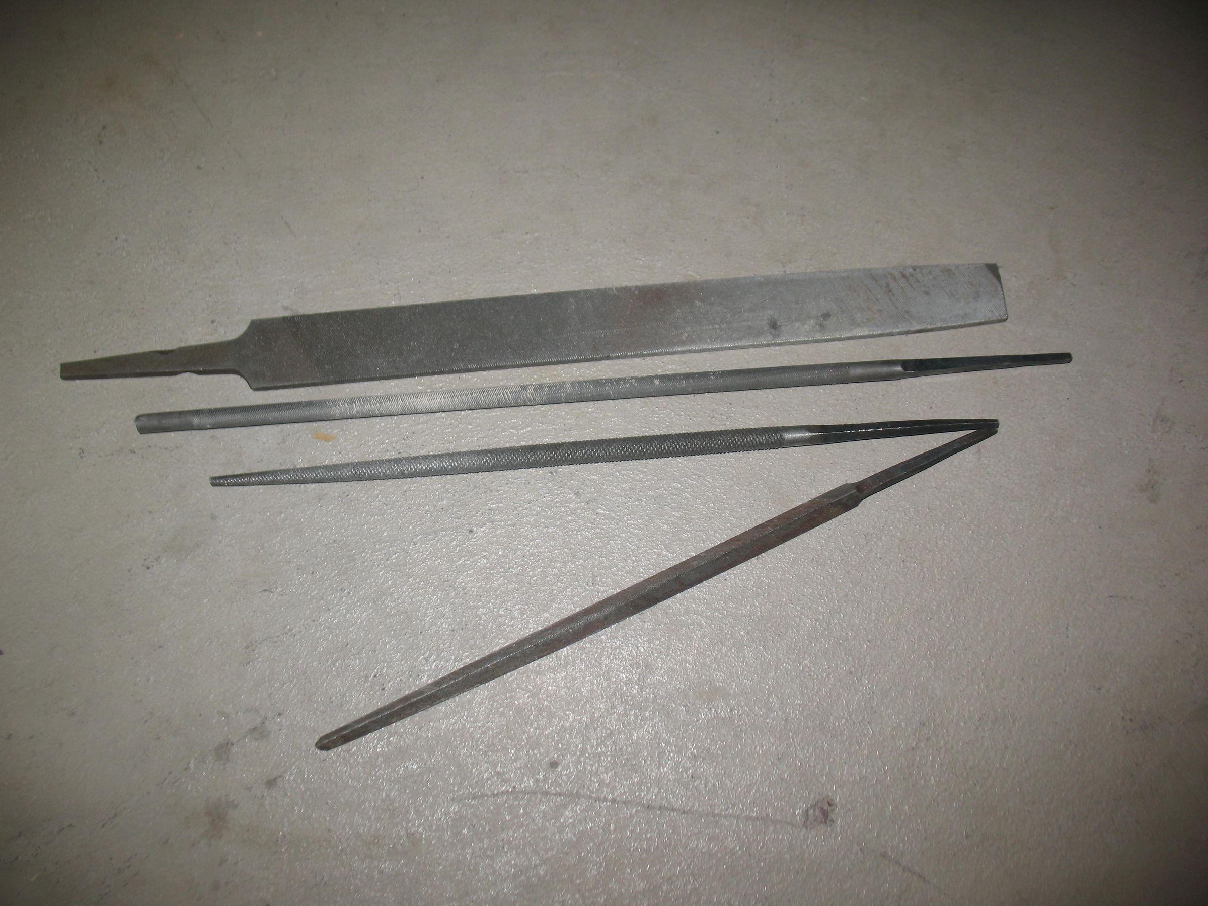 Wooden Tonfa. : 9 Steps - Instructables