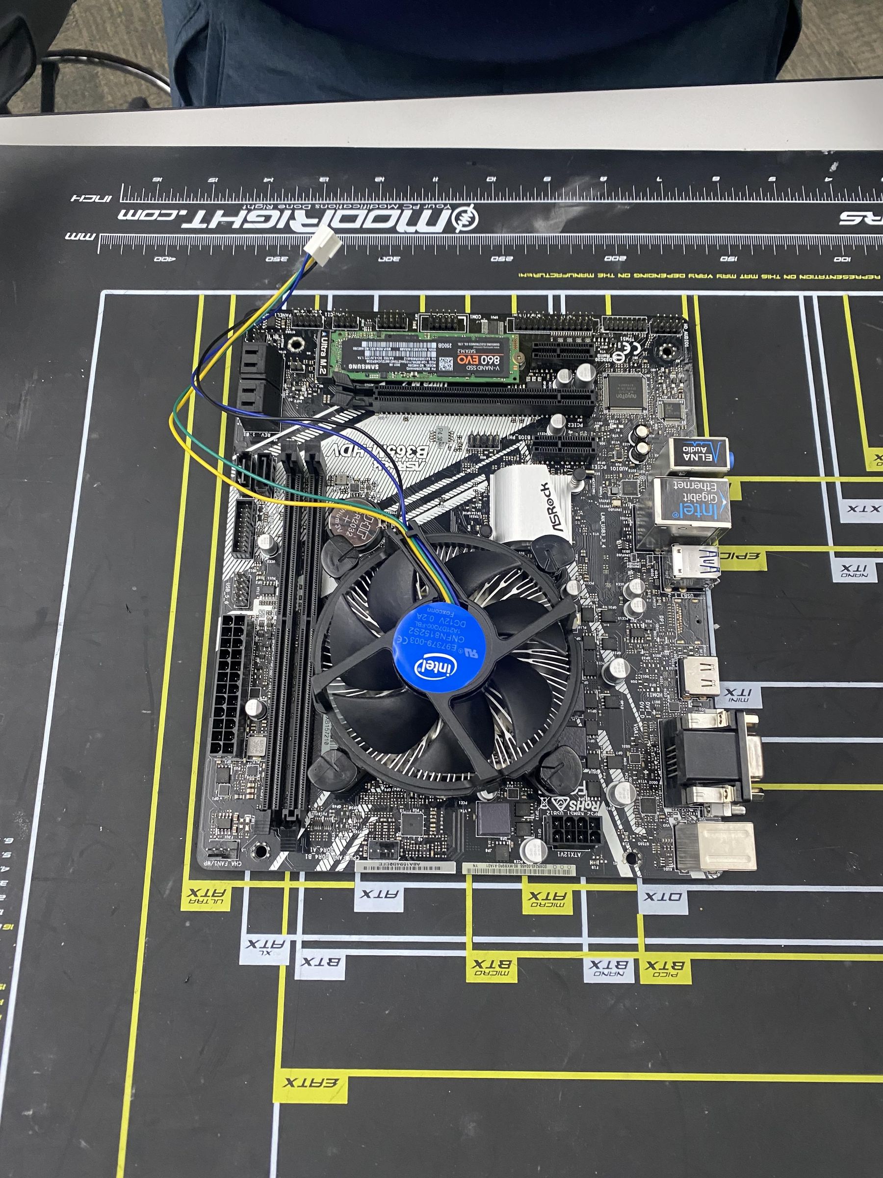 PC Build : 7 Steps - Instructables