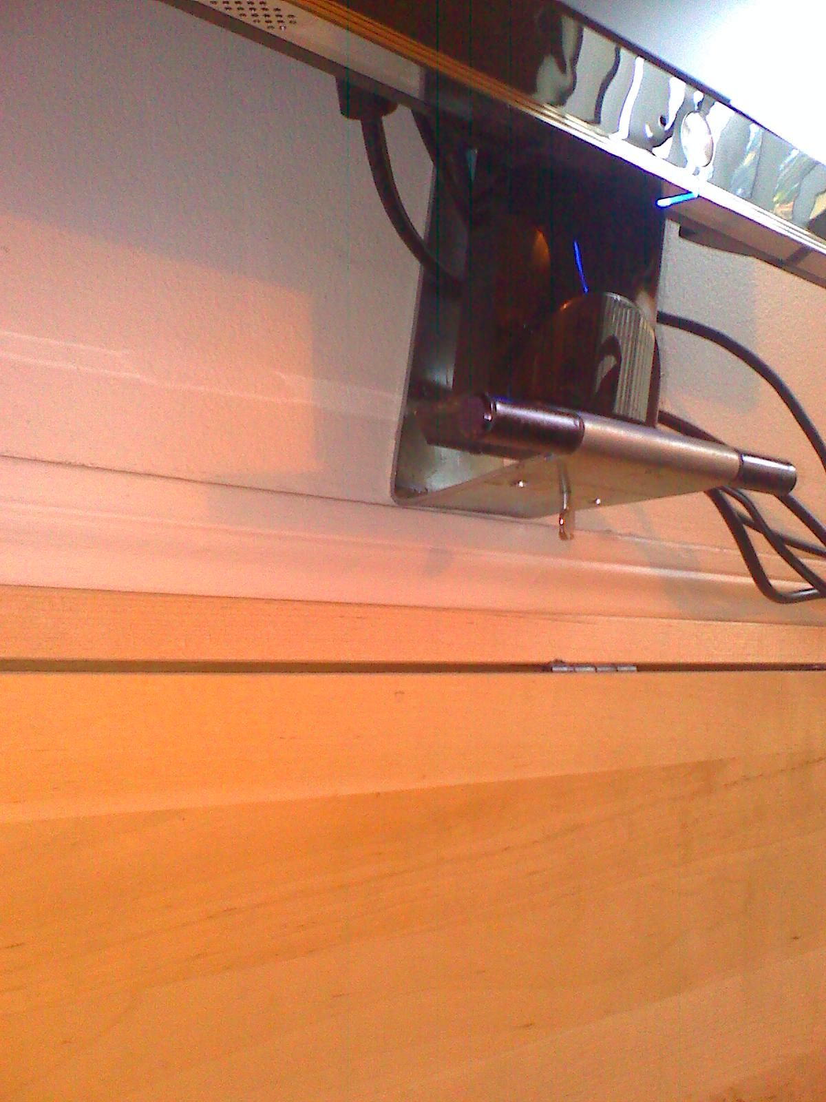 Space Saving Computer Monitor and Folding Desk Idea : 4 Steps ...
