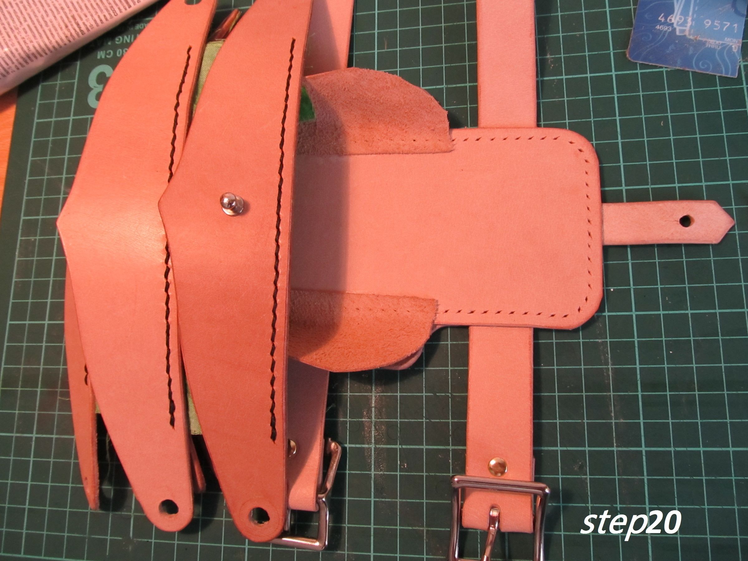 Armorshell Leather Pouch : 23 Steps (with Pictures) - Instructables