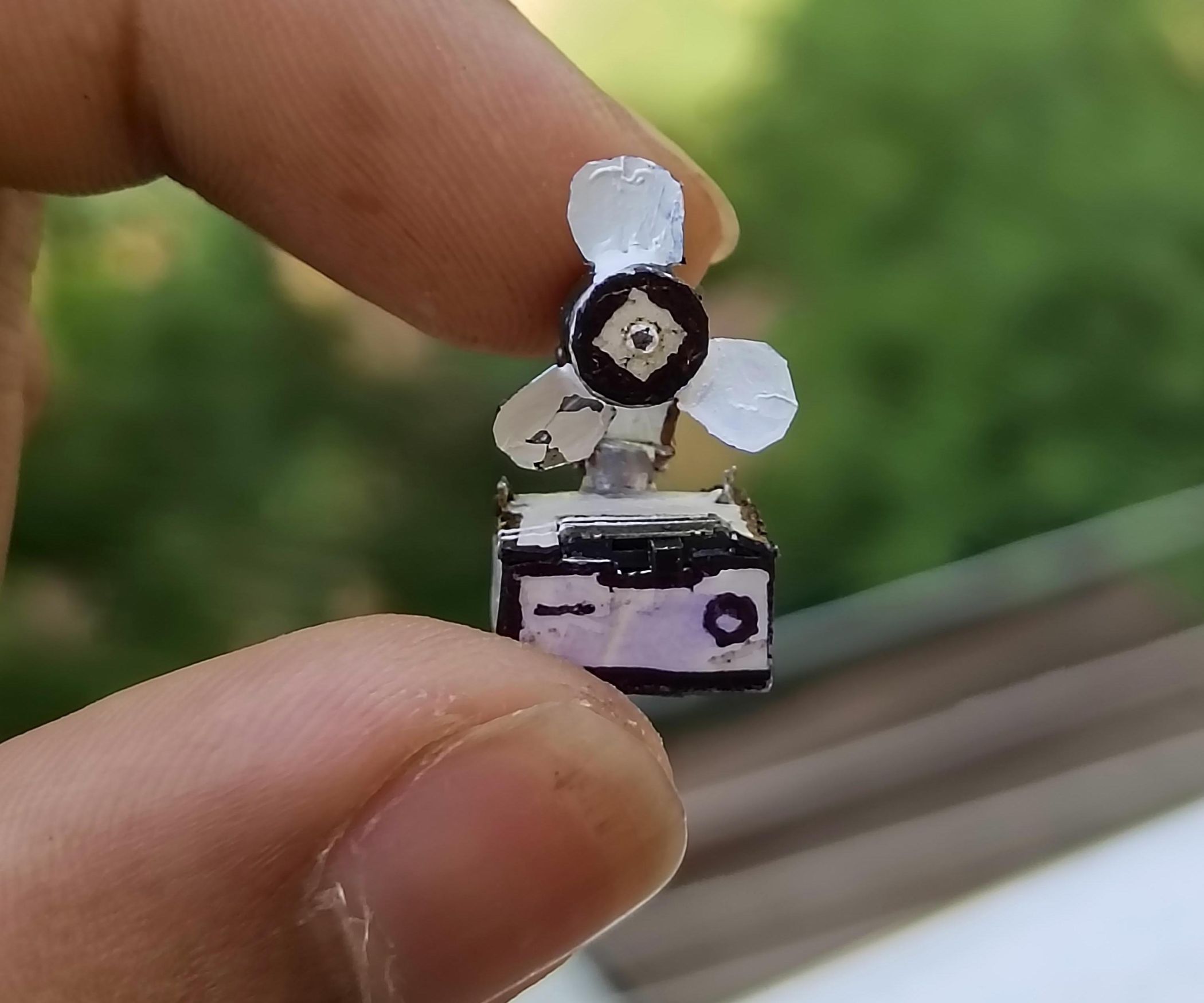 Tiniest Rechargeable Fan With 29 Mah Lipo : 6 Steps - Instructables