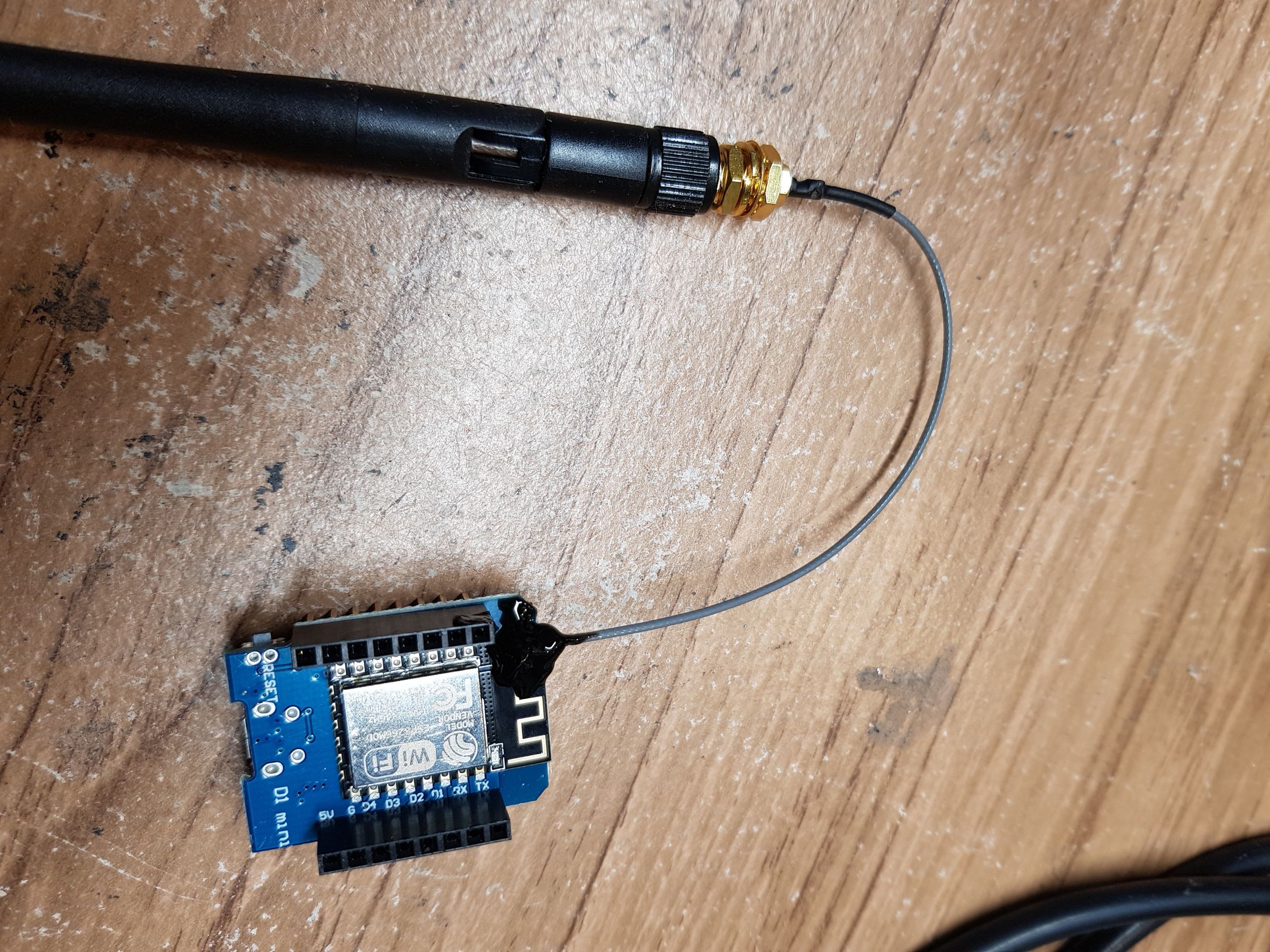 External Antenna for ESP8266 : 5 Steps - Instructables