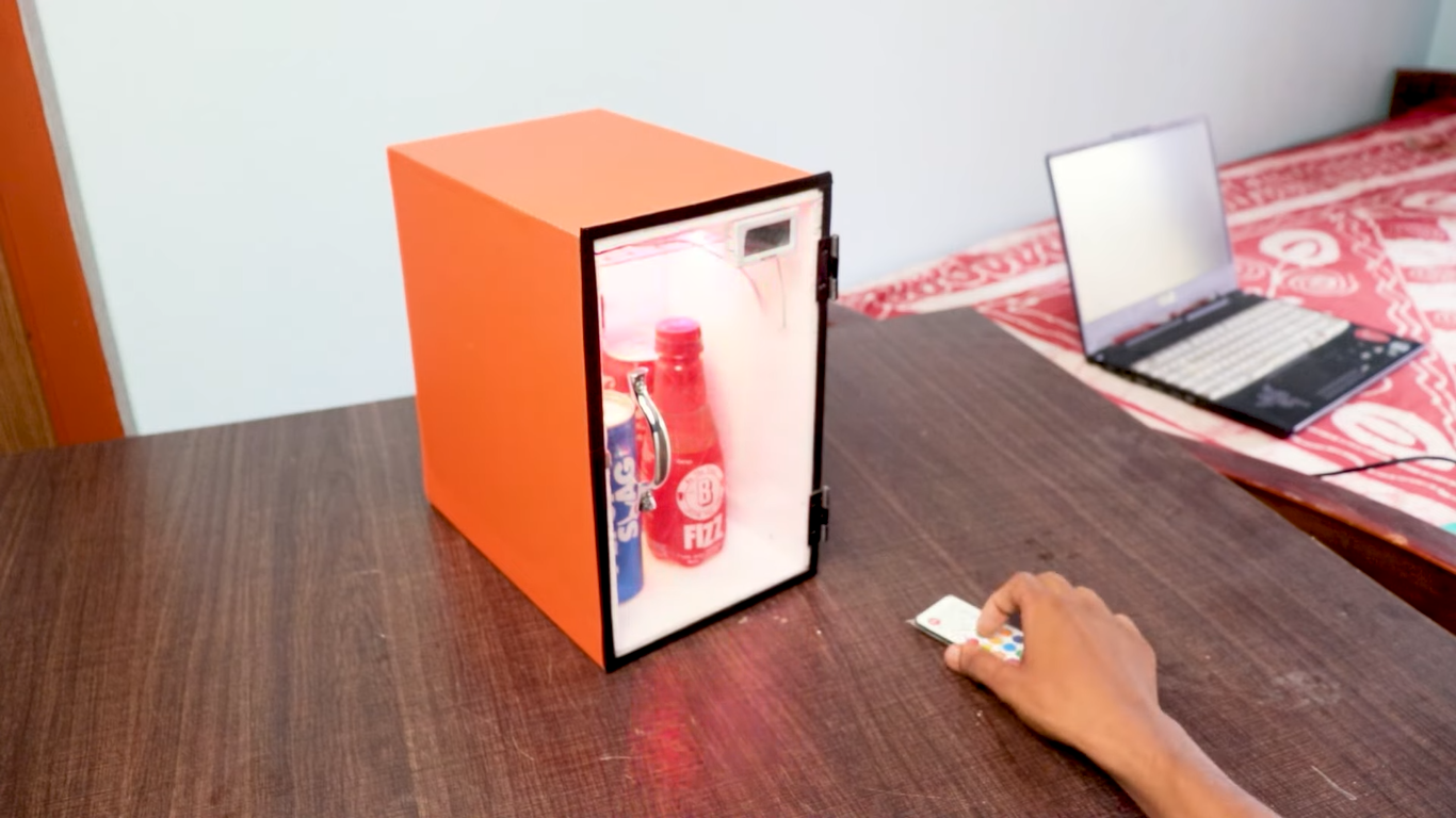 How to Make Mini Fridge at Home : 7 Steps - Instructables