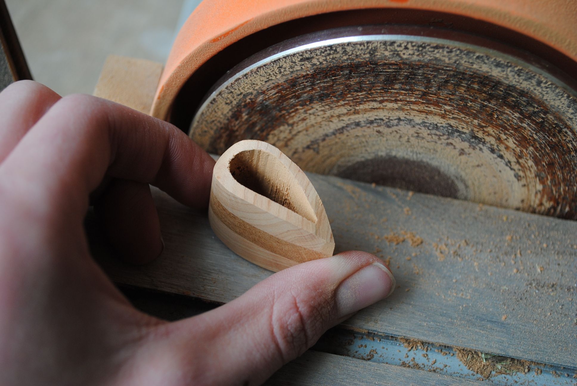 Easy Handmade Wooden Ribbon Box : 9 Steps (with Pictures) - Instructables