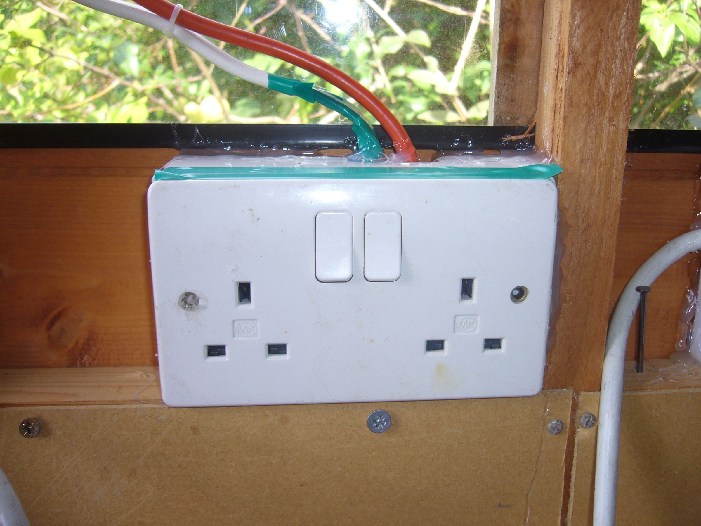 Run Your Shed Off Grid! : 7 Steps (with Pictures) - Instructables