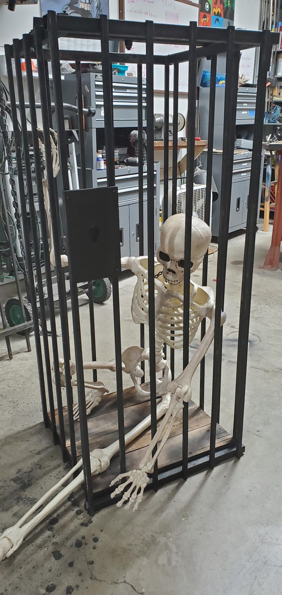 Skeleton in a Hanging Cage From Scrap Metal - Yard Decoration : 11 ...