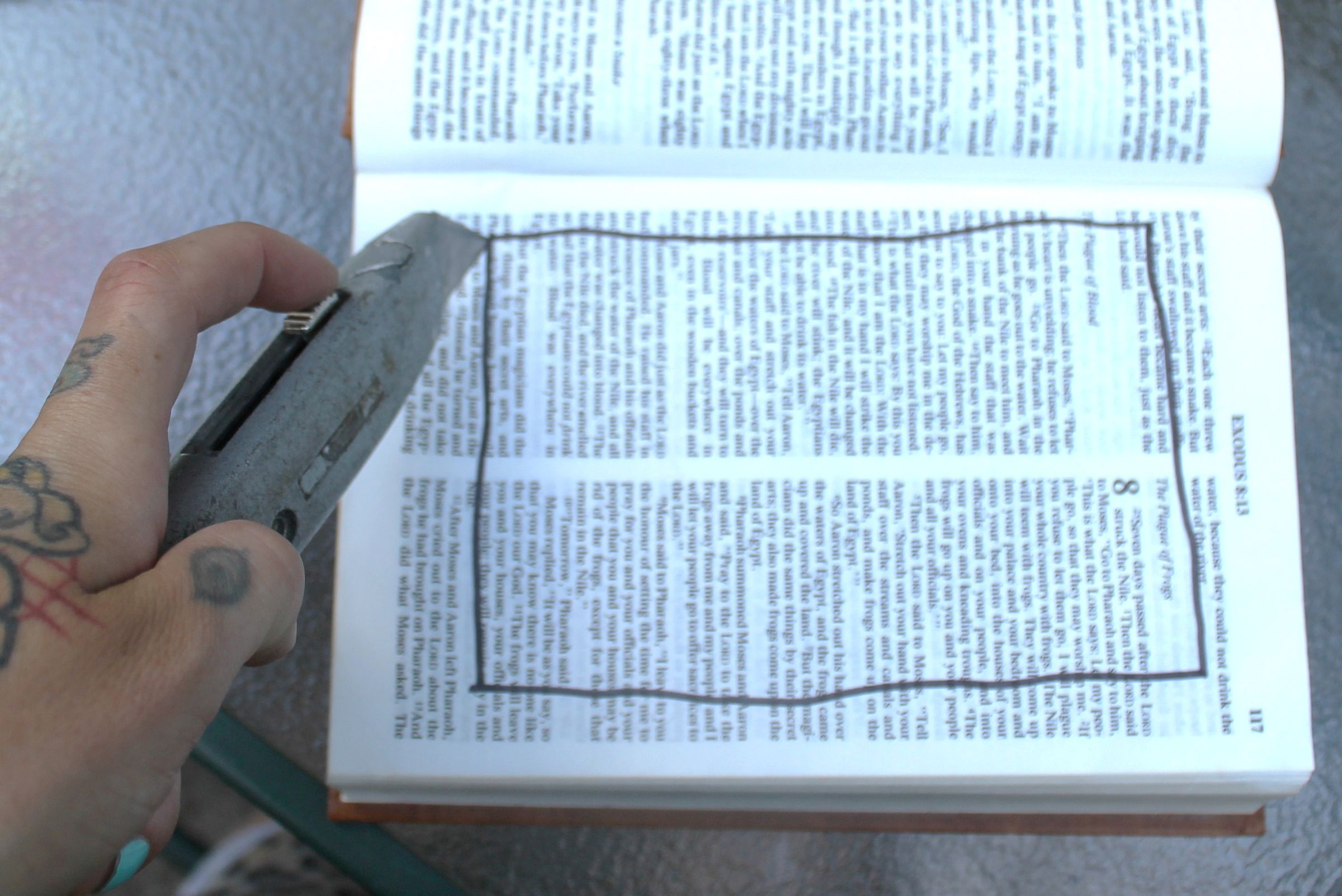 Secret Bible Compartment. : 4 Steps - Instructables