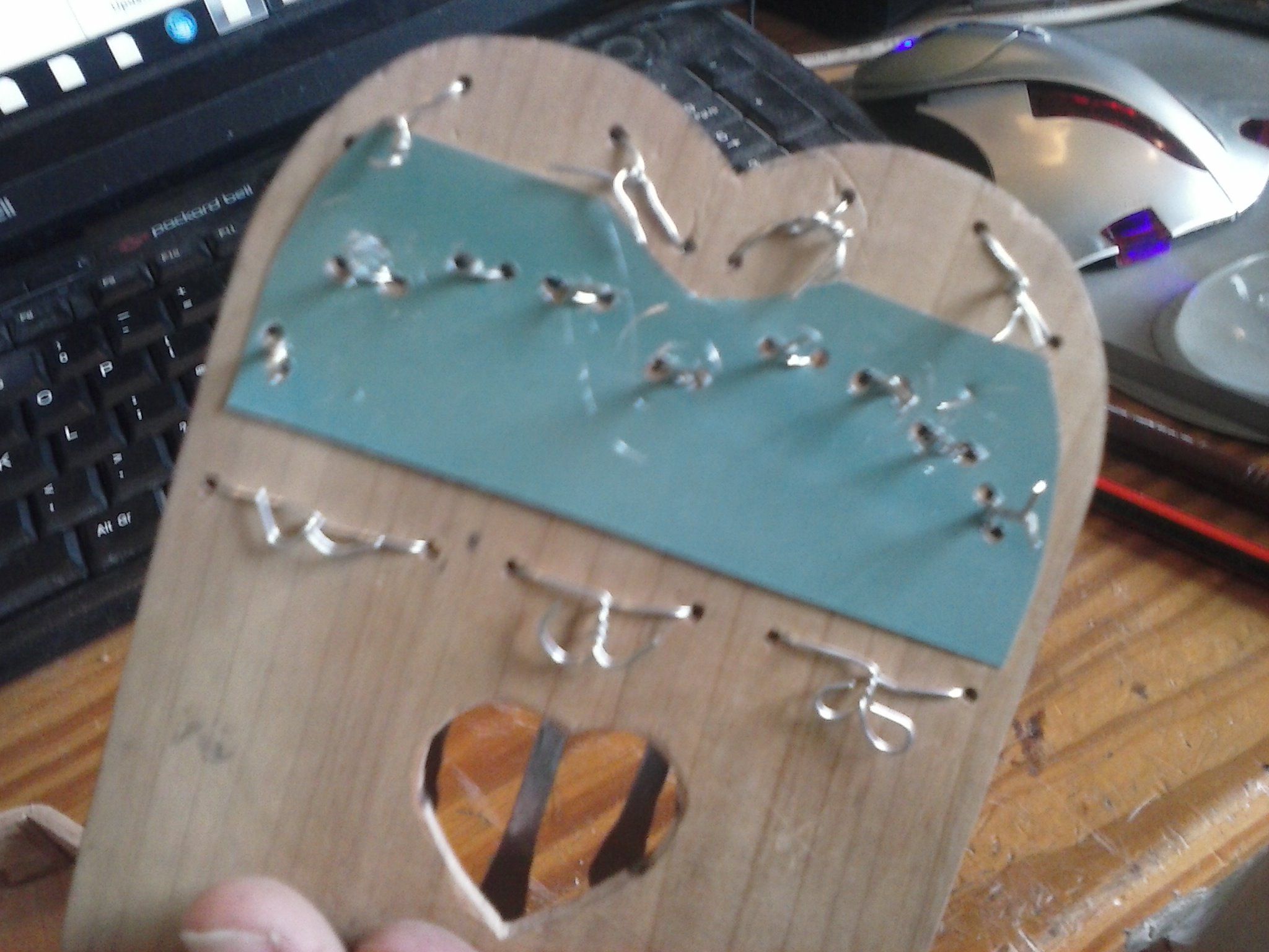 Make a Thumb Piano (Mbira) : 9 Steps (with Pictures) - Instructables