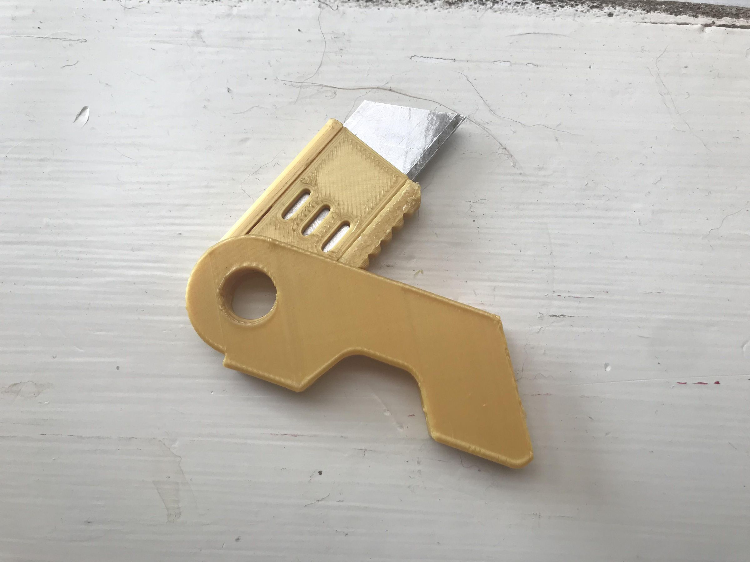Folding Utility Knife : 3 Steps - Instructables