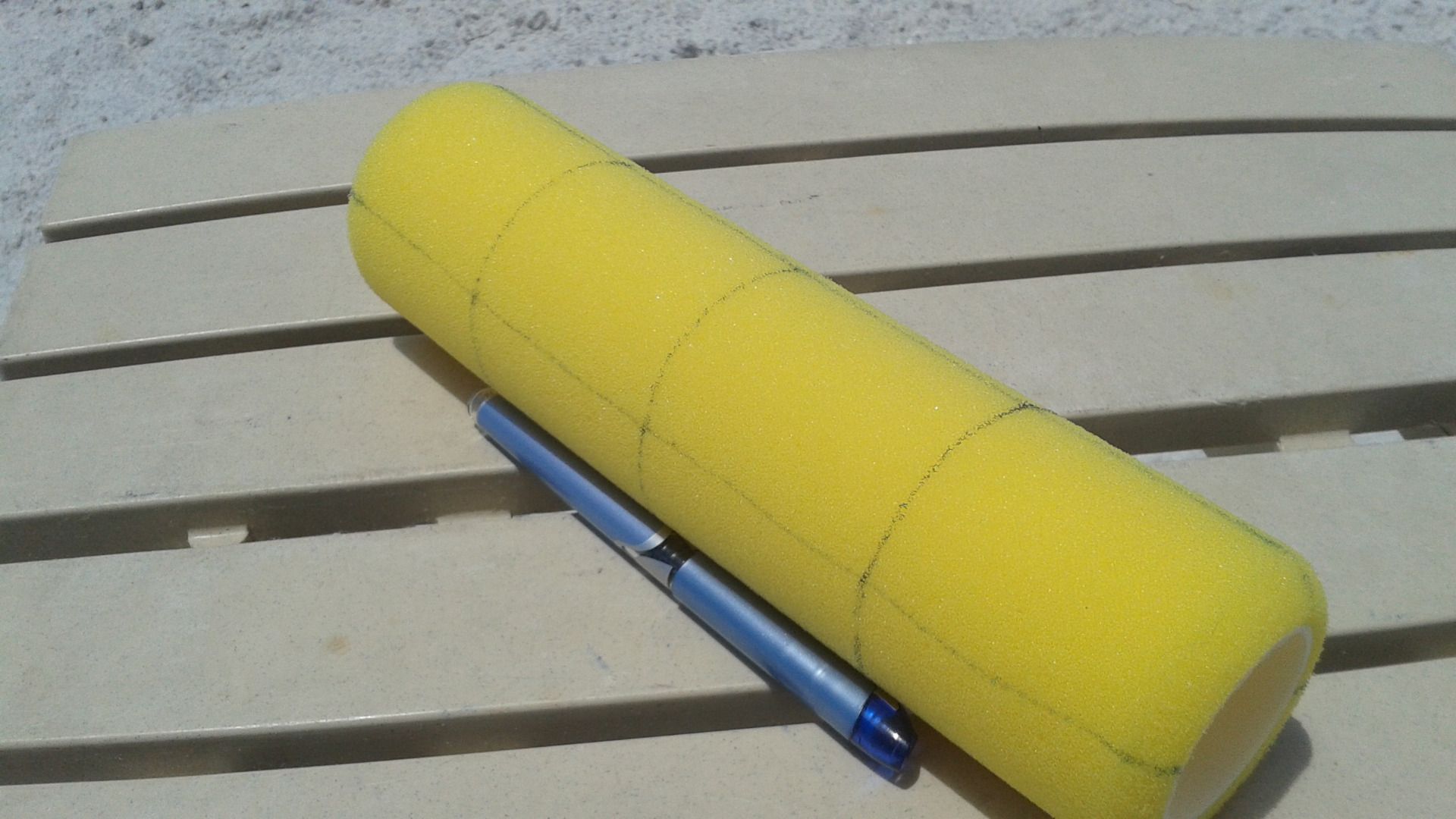 Making Custom Patterns and Textures With Foam Rollers : 4 Steps (with ...
