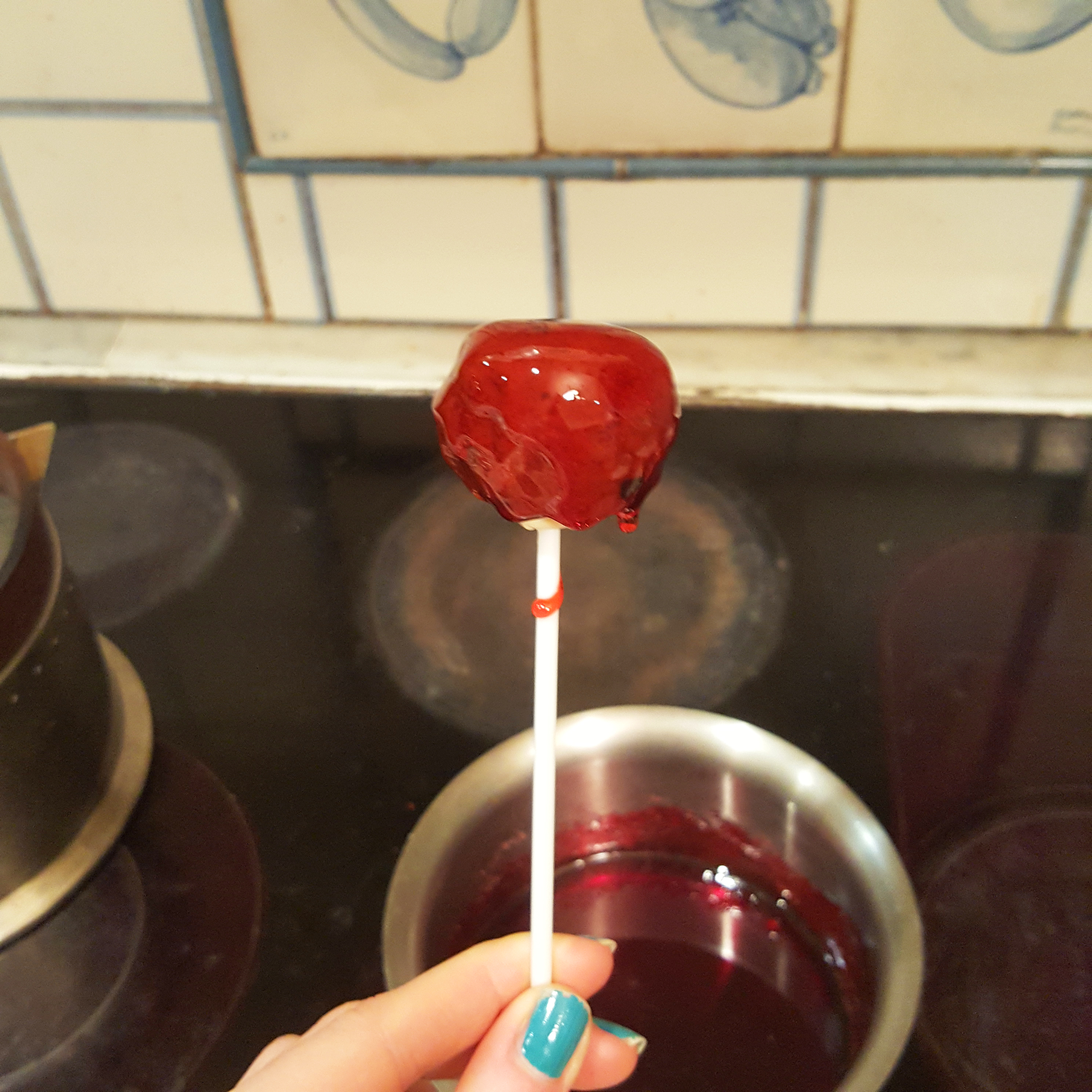 Poison Apple Pops : 5 Steps (with Pictures) - Instructables