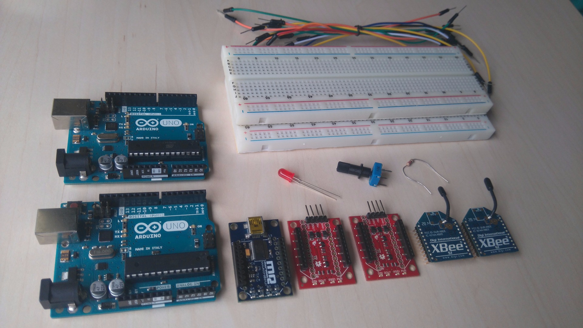 How to Use XBee Modules As Transmitter & Receiver - Arduino Tutorial ...