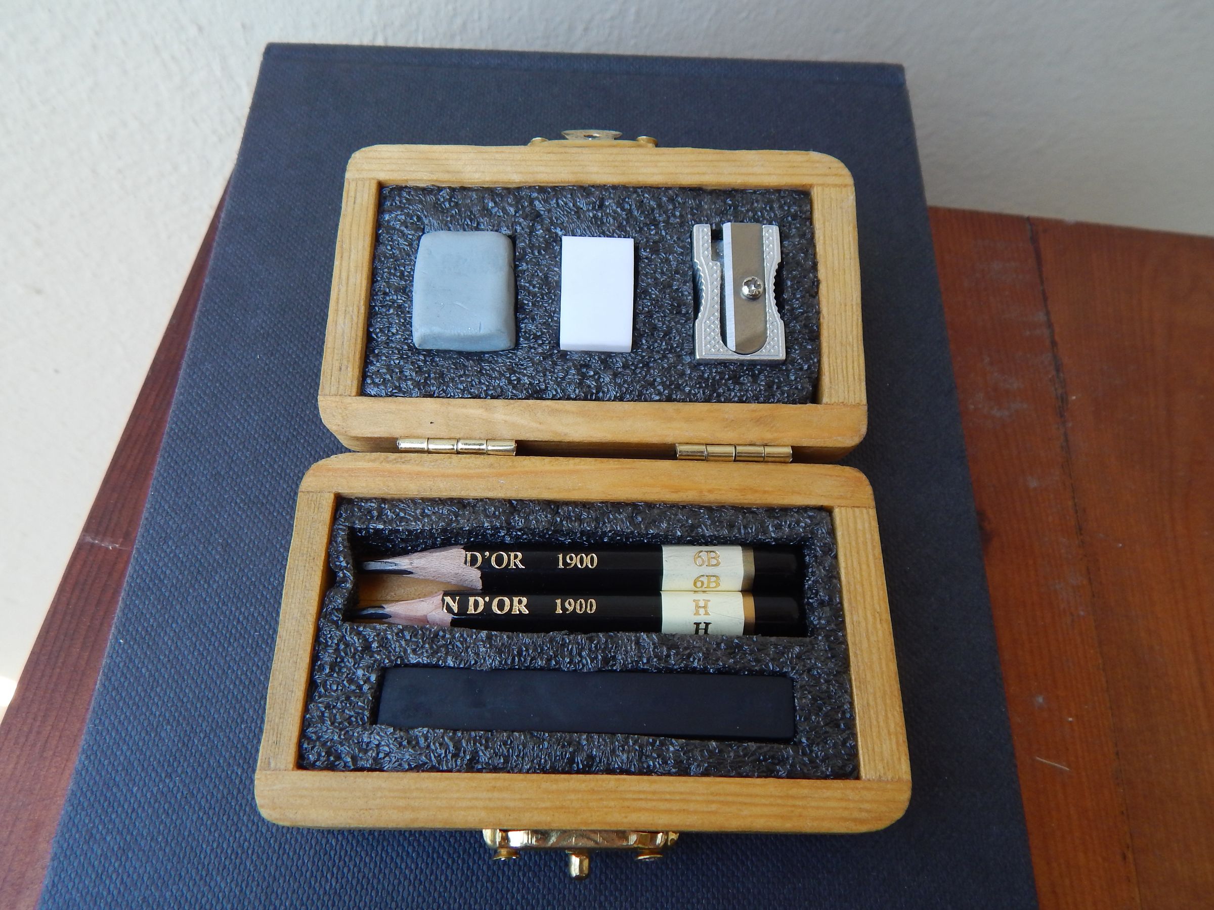 Pocket Charcoal Drawing Set : 14 Steps (with Pictures) - Instructables
