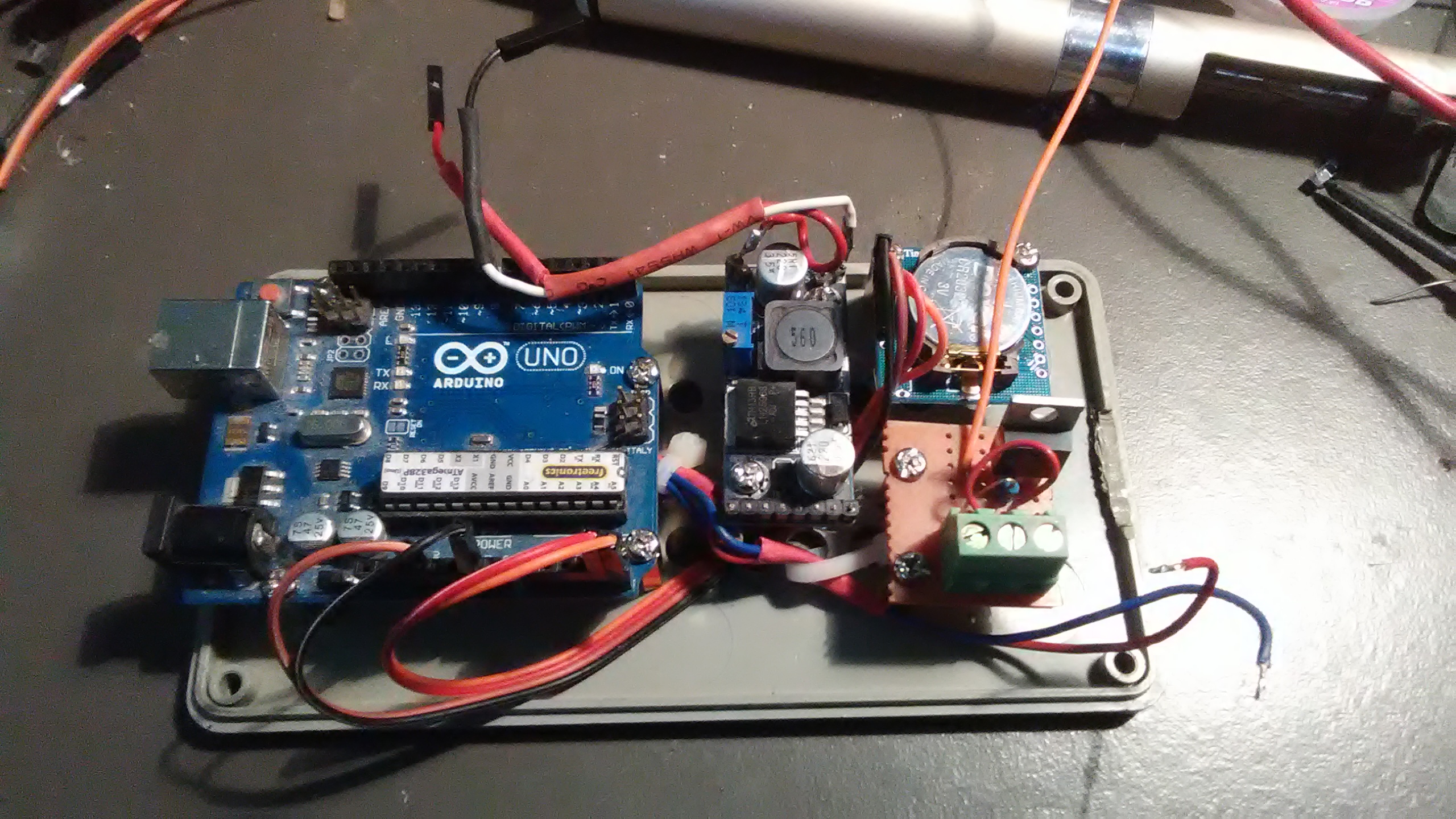 Automatic Chicken Coop Door - Arduino Controlled. : 10 Steps (with ...