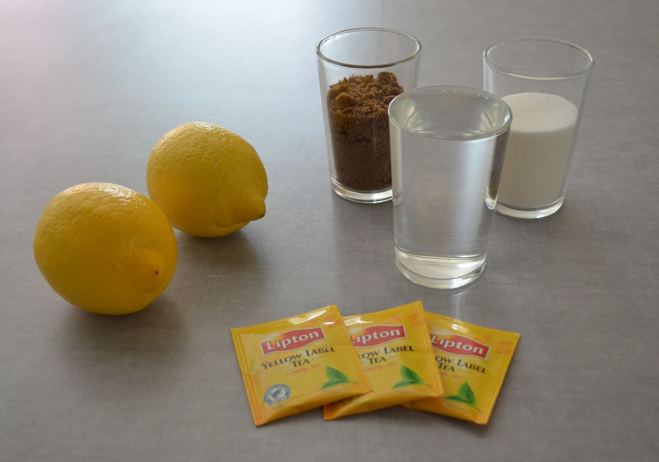 2L Natural Smooth Icetea : 4 Steps - Instructables