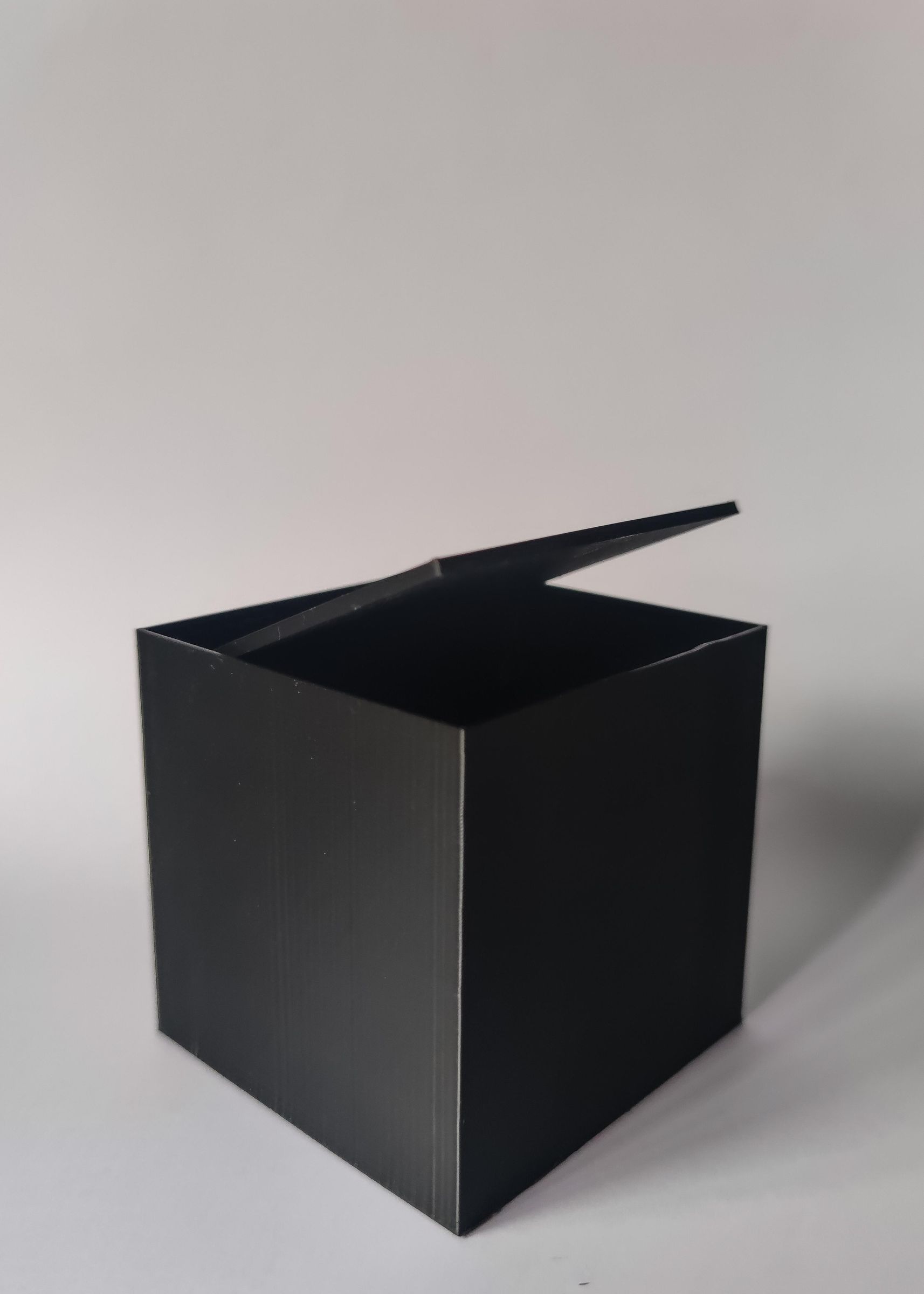 Secret Box (3D Printed) : 5 Steps - Instructables