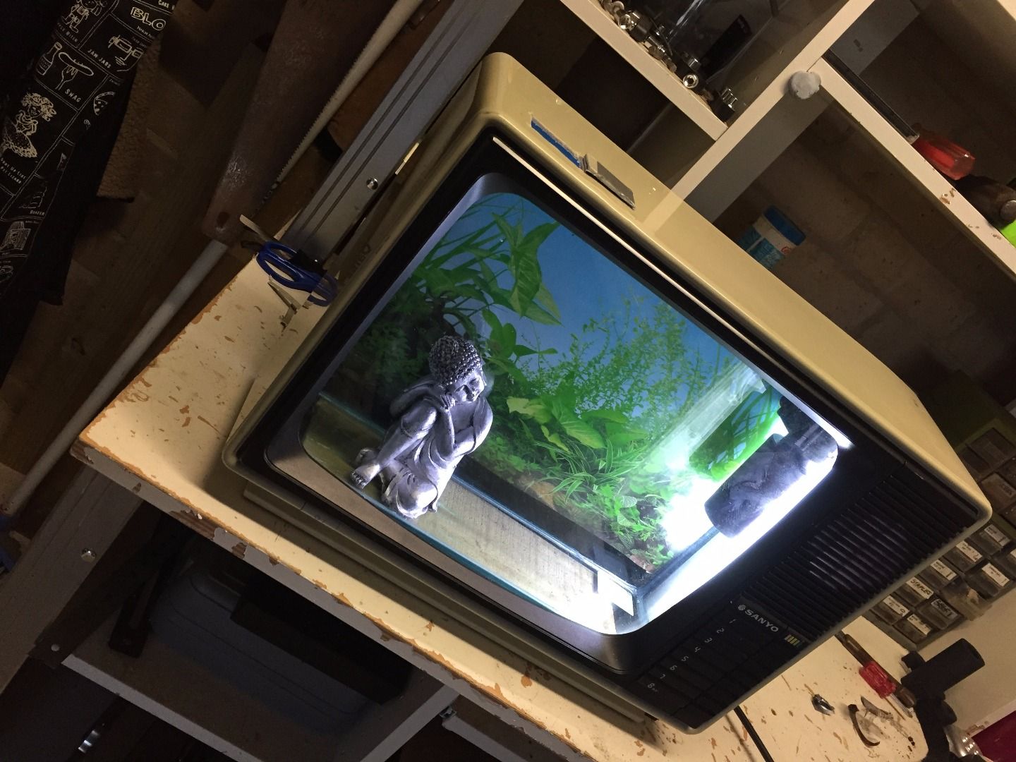 TV Fish Tank / Aquarium (with Pictures) - Instructables