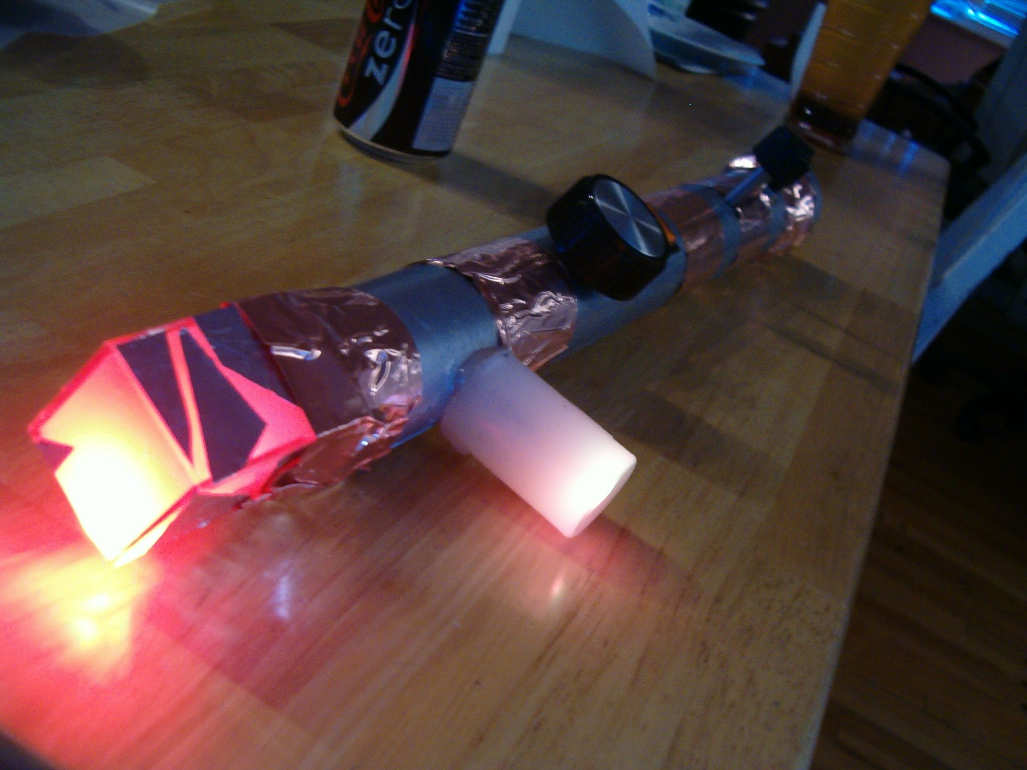 A SciFi Scanner/Ray Gun Movie Prop : 9 Steps - Instructables