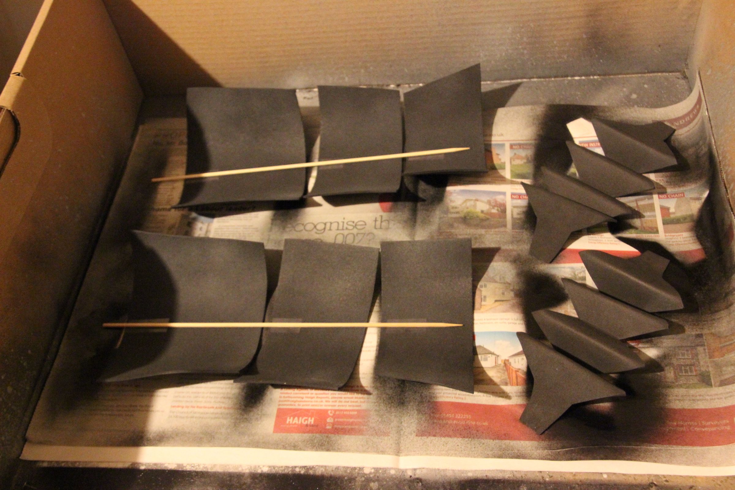 Ring Wraith Gauntlets : 9 Steps (with Pictures) - Instructables