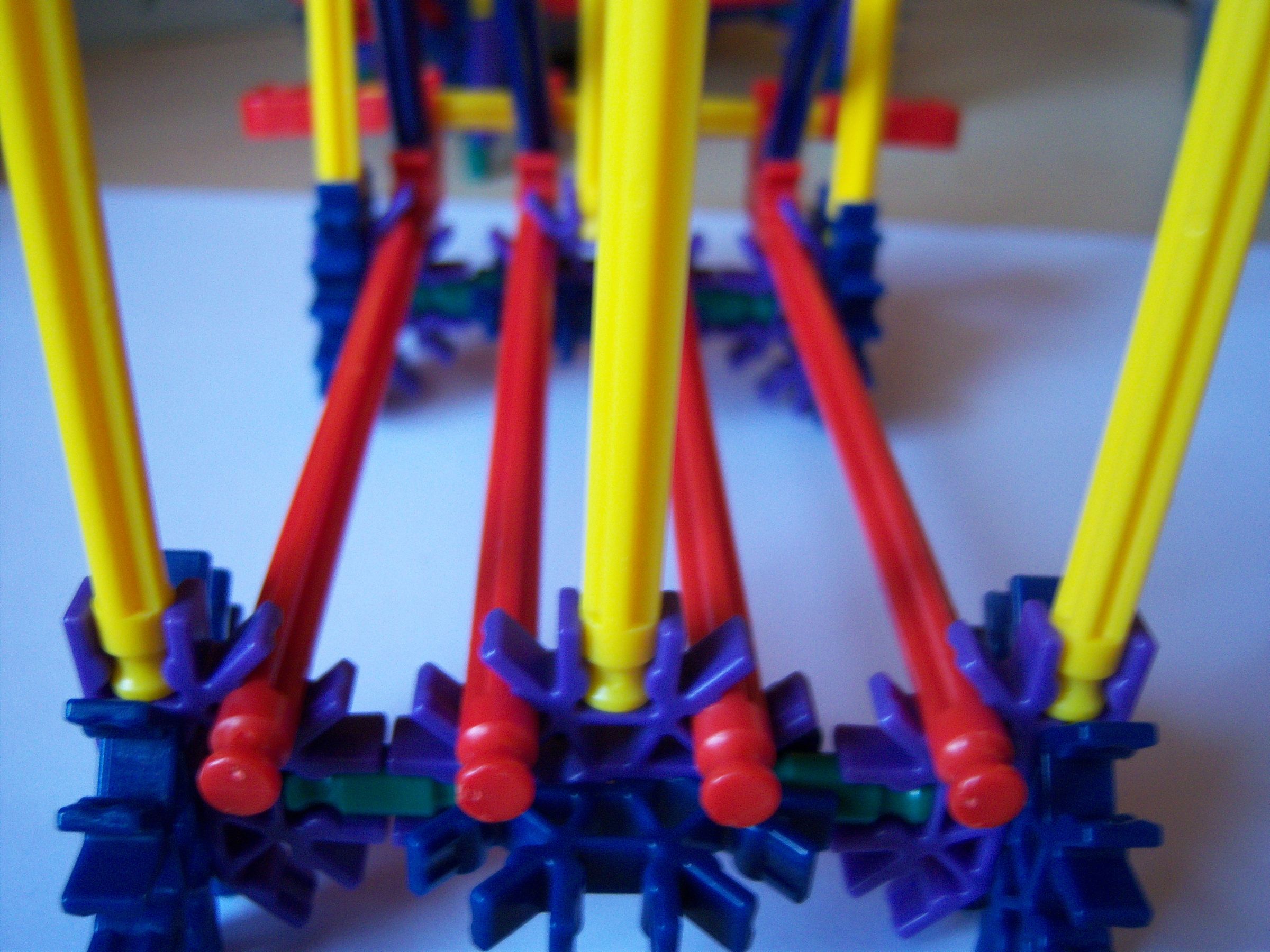 Knex Portable Hard Drive Stand : 6 Steps - Instructables