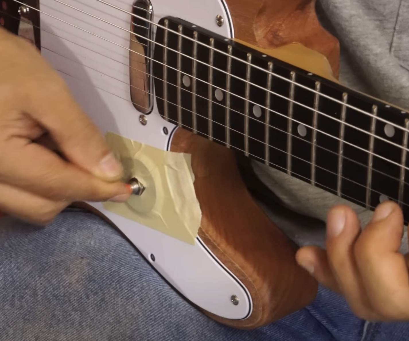 Guitar Killswitch Install (Push-to-Mute and Push-to-Play) : 3 Steps (with Pictures) - Instructables