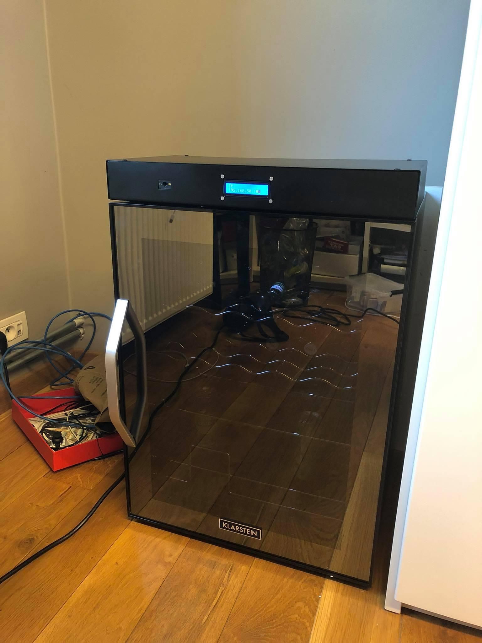 Smart Mini Fridge : 6 Steps - Instructables
