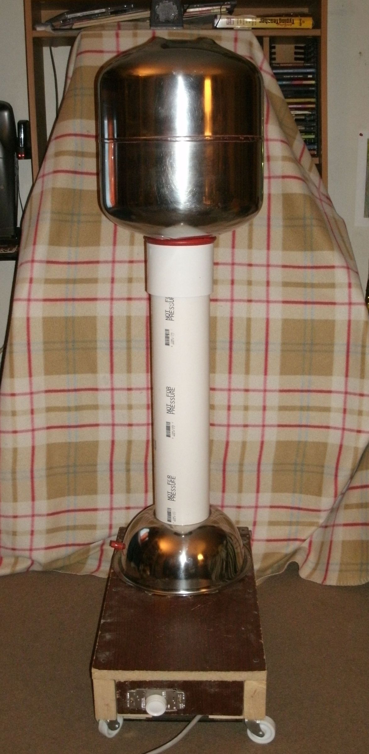 Homemade Van De Graaff Generator : 9 Steps - Instructables