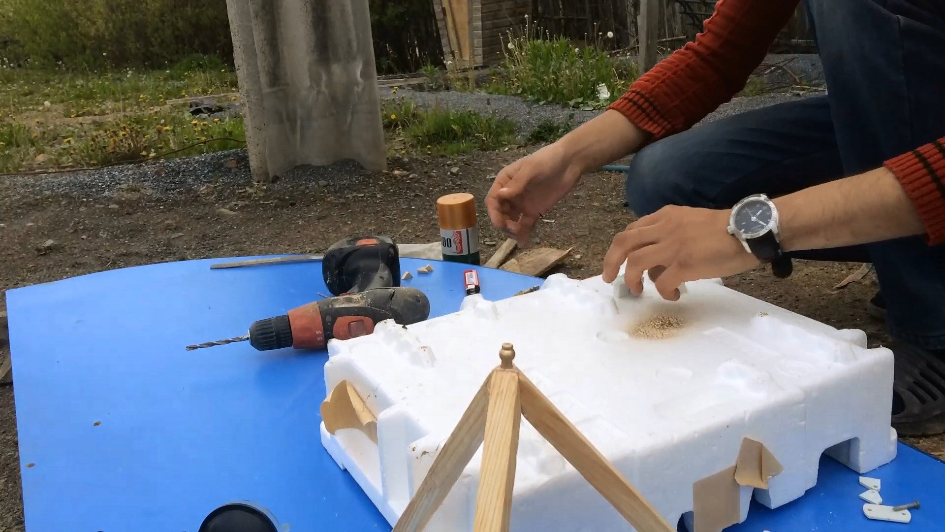 Wooden Mini Tripod : 9 Steps - Instructables