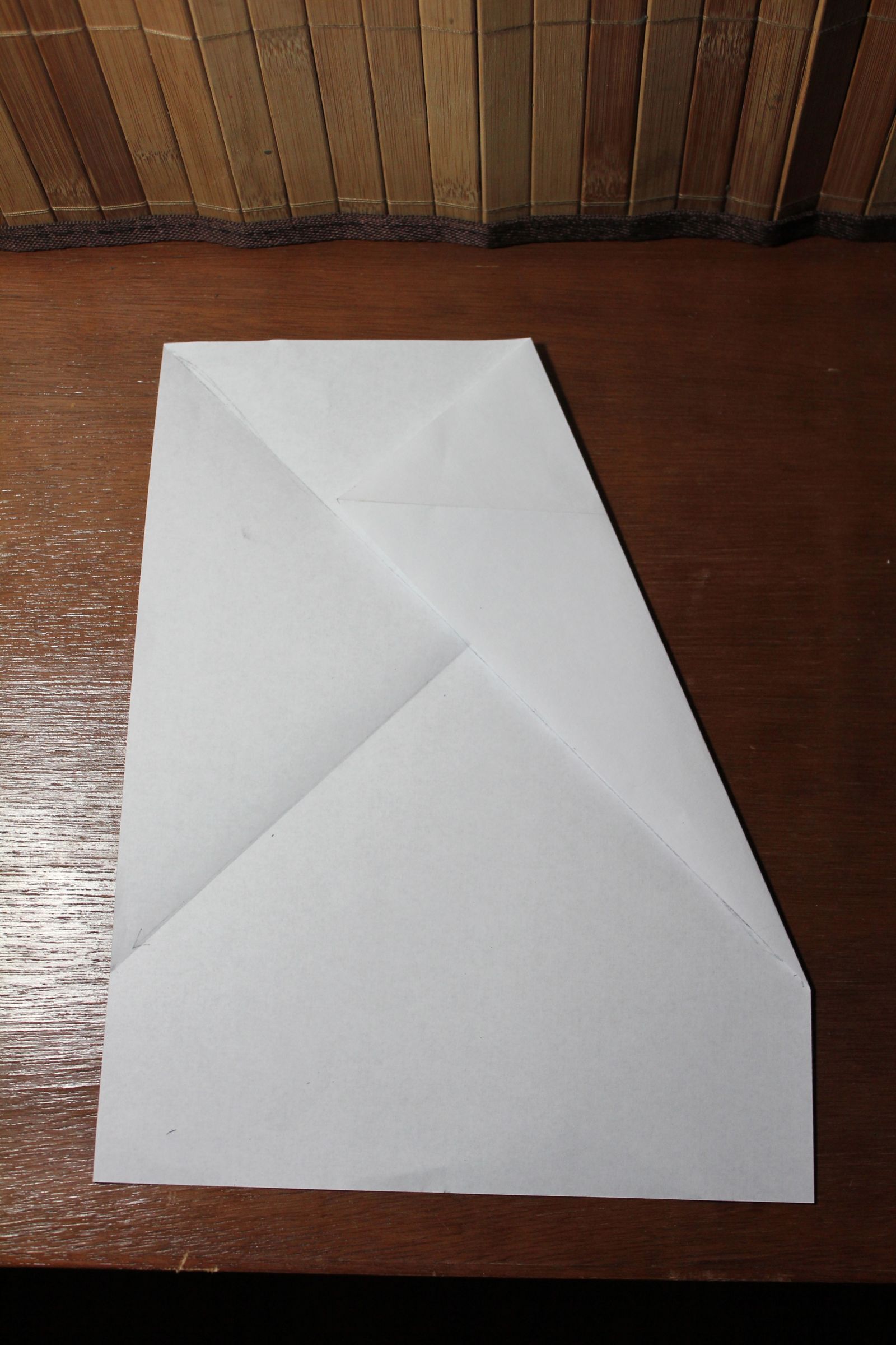 "The Hammer" Paper Airplane : 6 Steps - Instructables