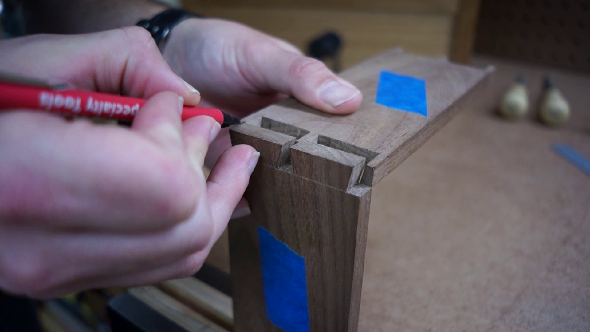 Dovetailed Arduino Humidity Sensor : 7 Steps (with Pictures) - Instructables