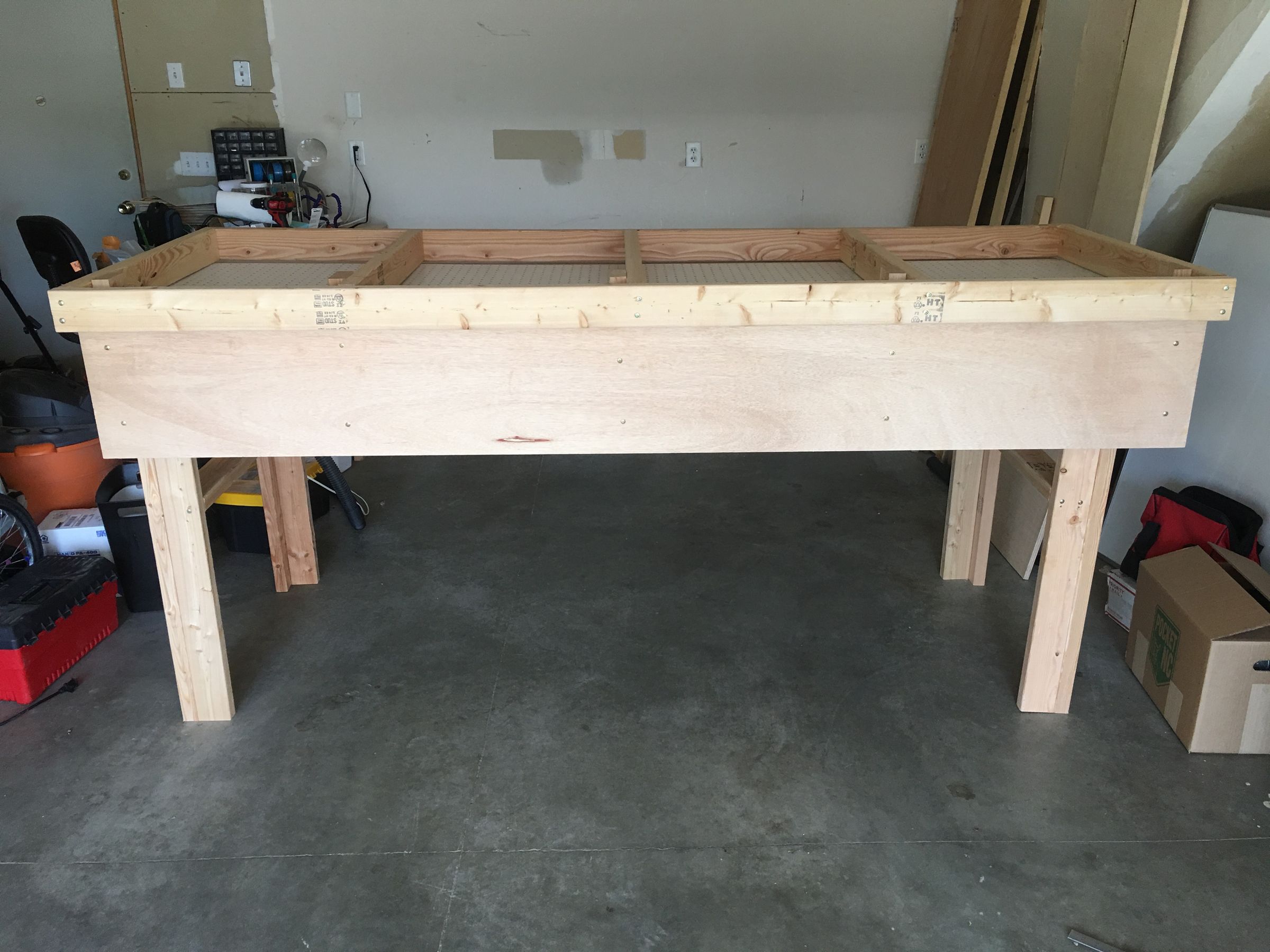 Customizable Work Bench : 7 Steps (with Pictures) - Instructables