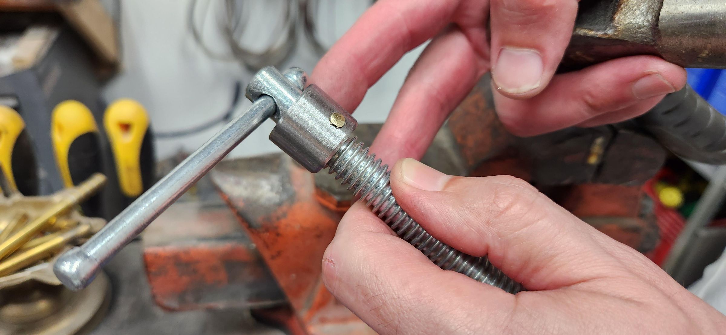 Small Woodworking Vice for My Mini Tabletop Workbench : 30 Steps (with ...