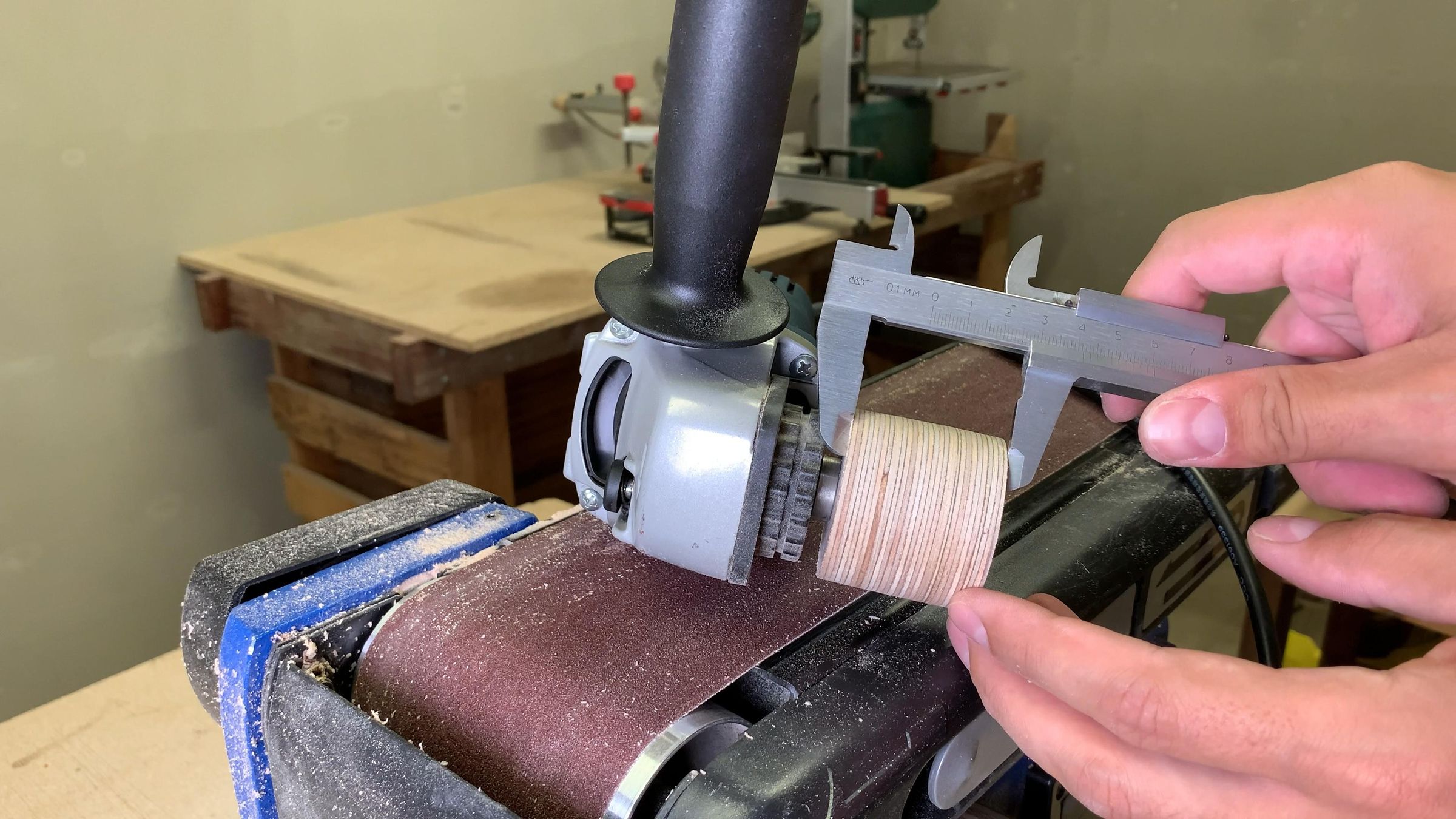 A Power File From an Angle Grinder : 15 Steps (with Pictures ...