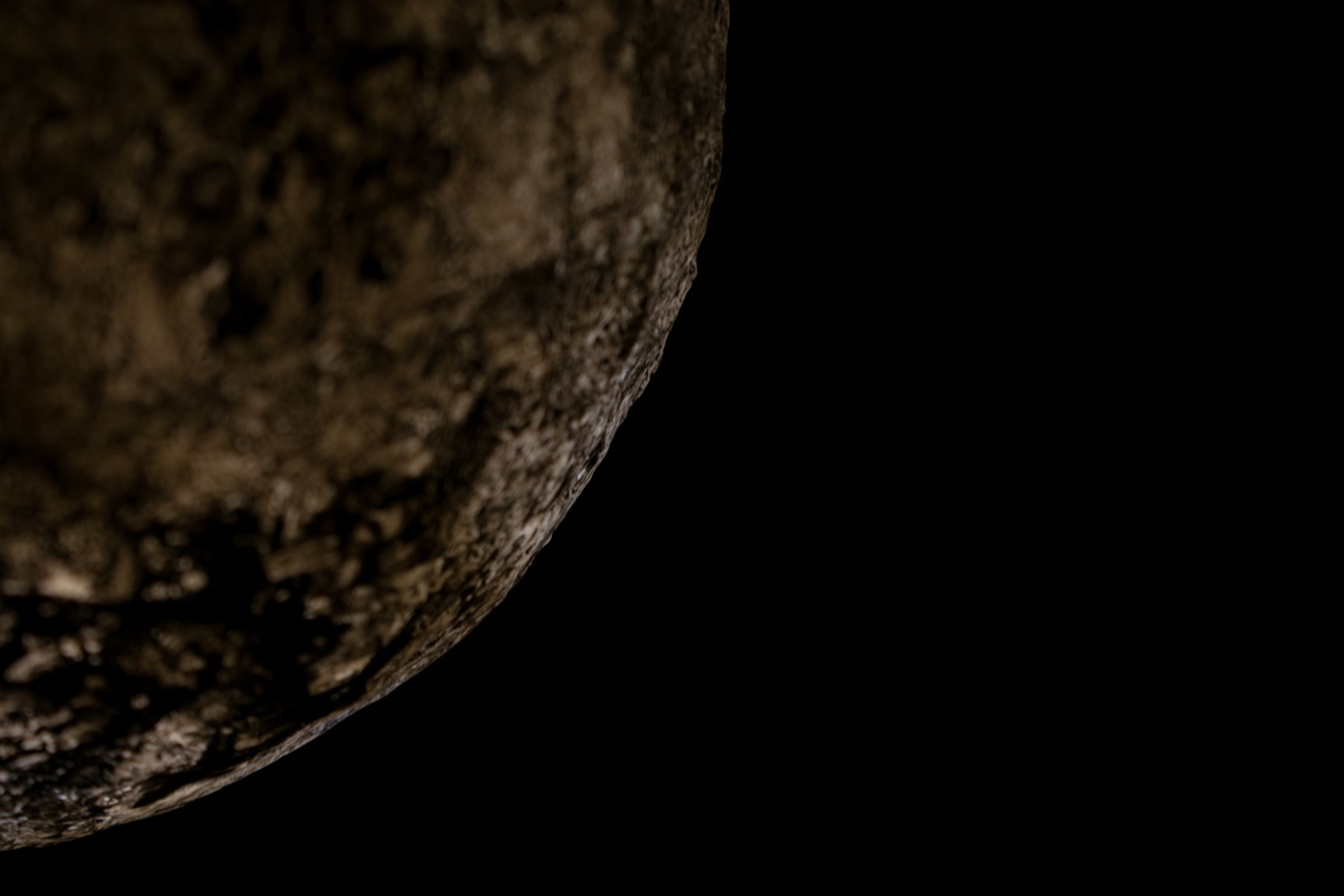 3D Moon Lamp (Concrete&Resin) : 5 Steps (with Pictures) - Instructables