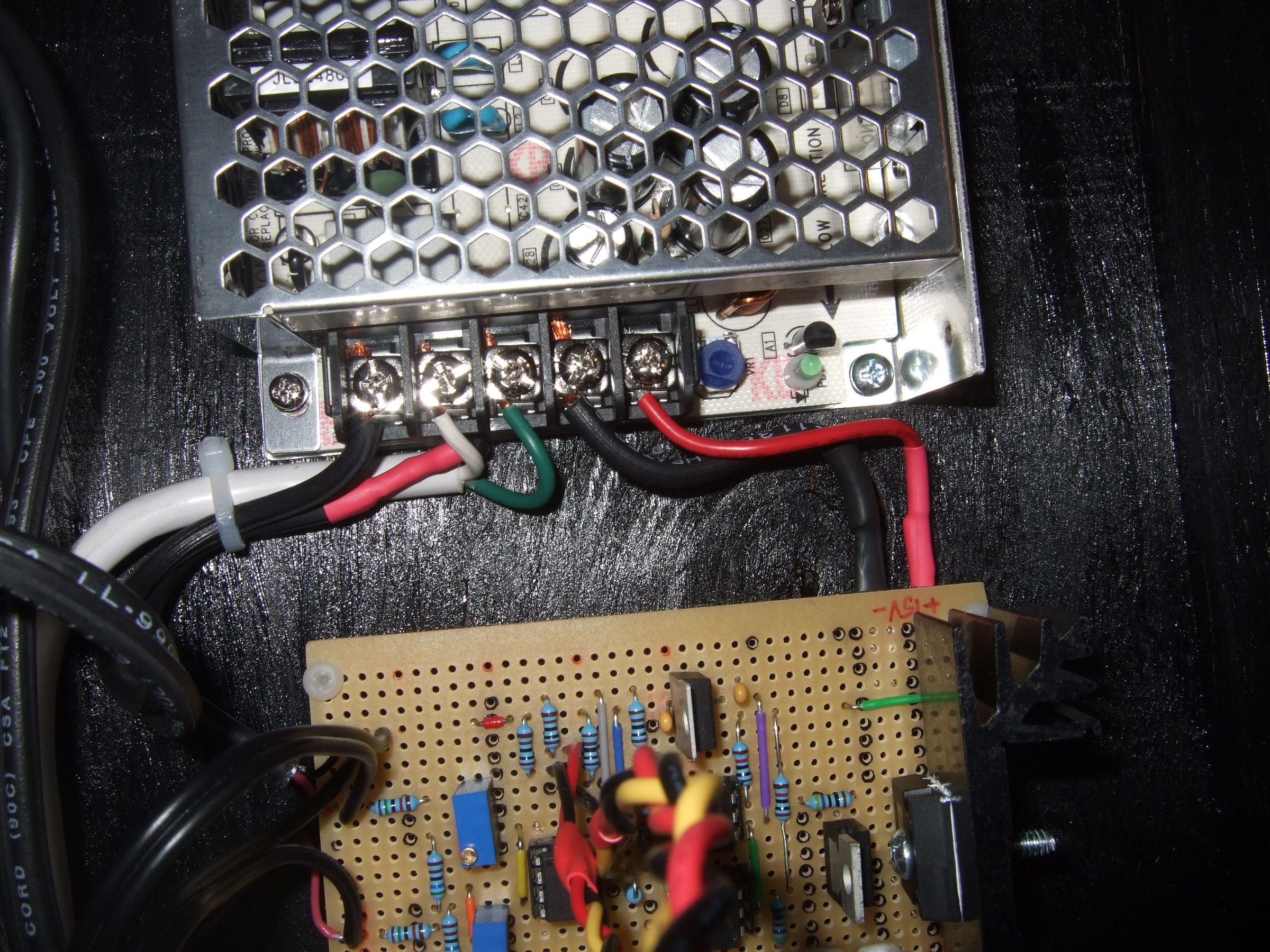 ATtiny85 Two-Channel Lead Acid Battery Charger : 14 Steps (with ...