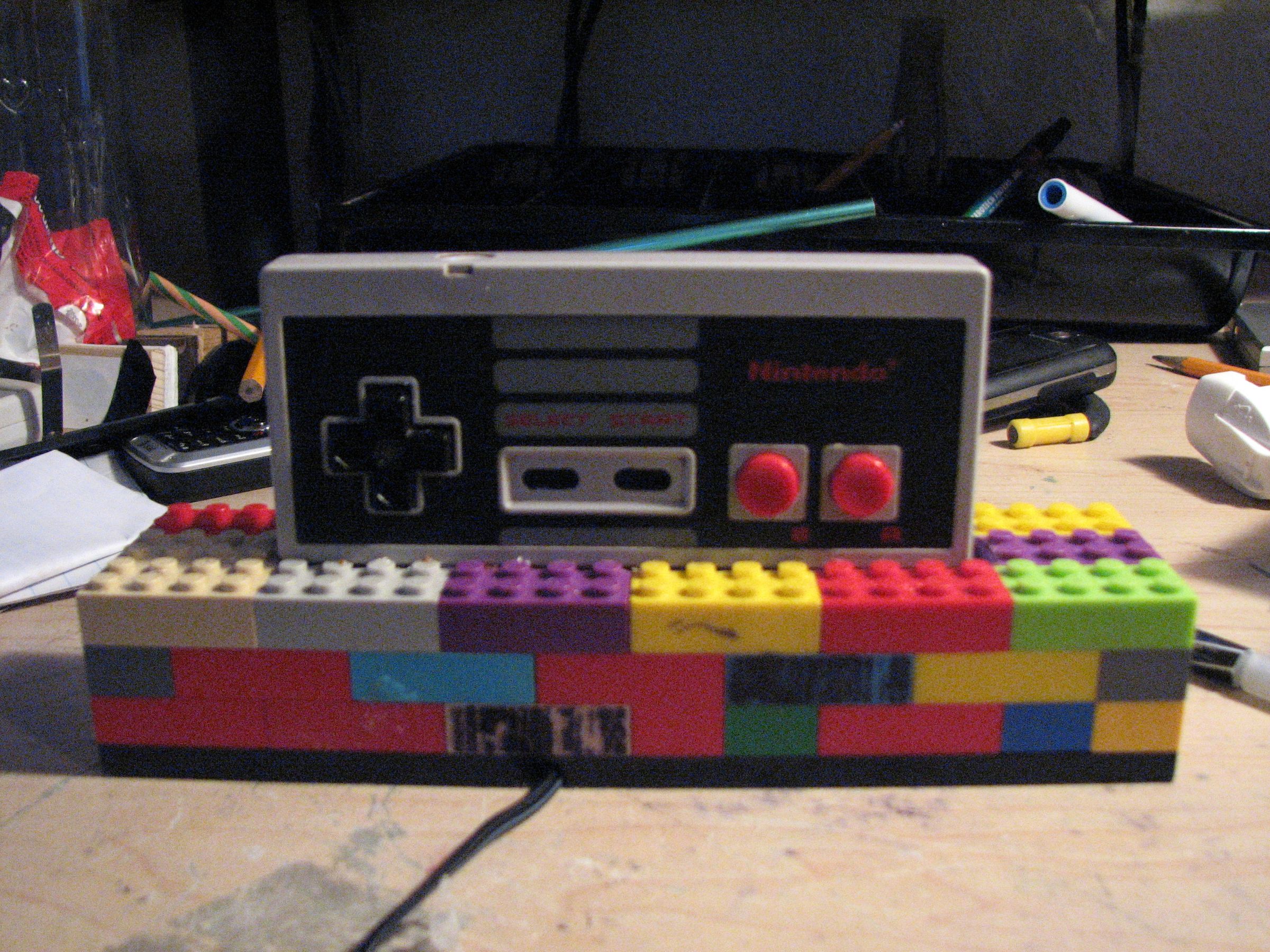 Charging Dock for a NES Controller Cellphone!!! : 7 Steps - Instructables