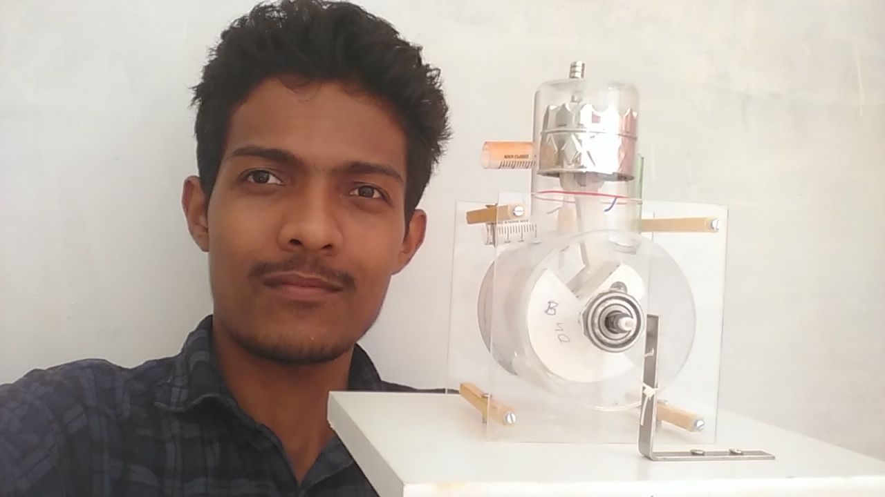 TWO STROKE ENGINE MODEL : 4 Steps - Instructables