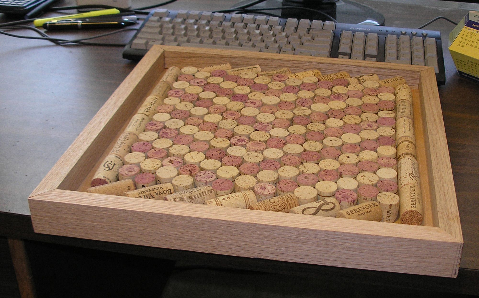 Cork Board Project : 9 Steps (with Pictures) - Instructables