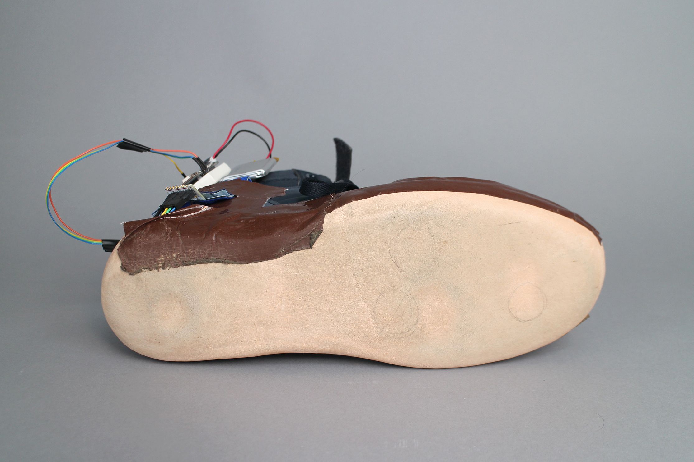 Musical Shoes : 17 Steps (with Pictures) - Instructables