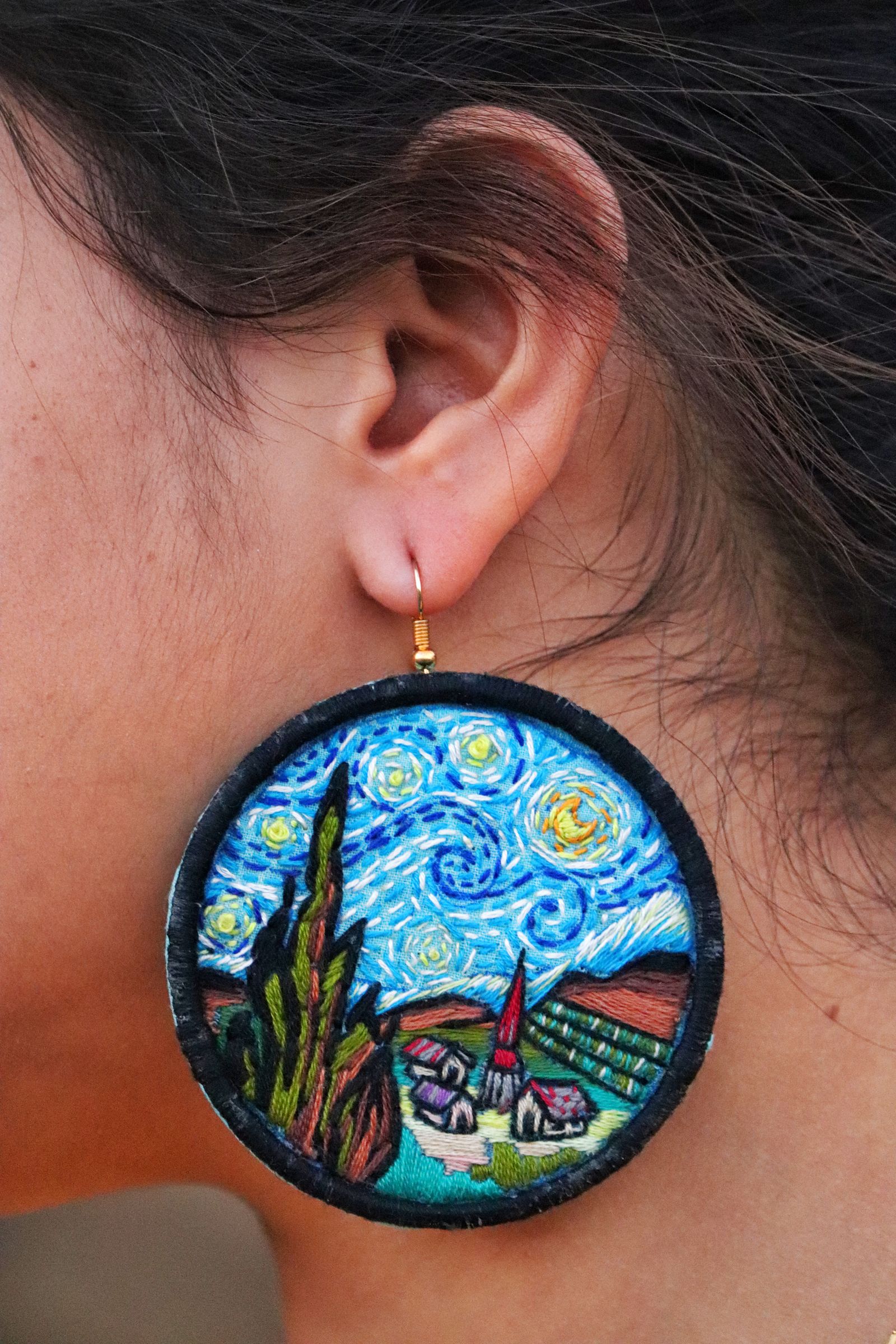 Embroidered Earrings : 11 Steps (with Pictures) - Instructables
